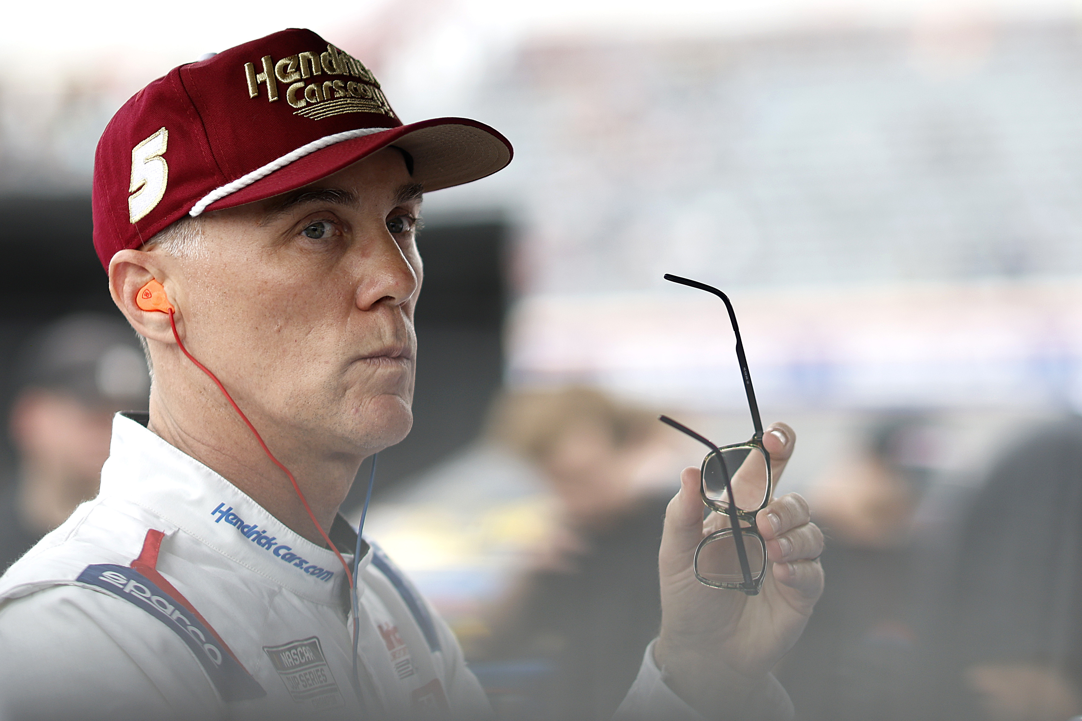 Kevin Harvick's Brutally Honest Admission Over His Performance This ...