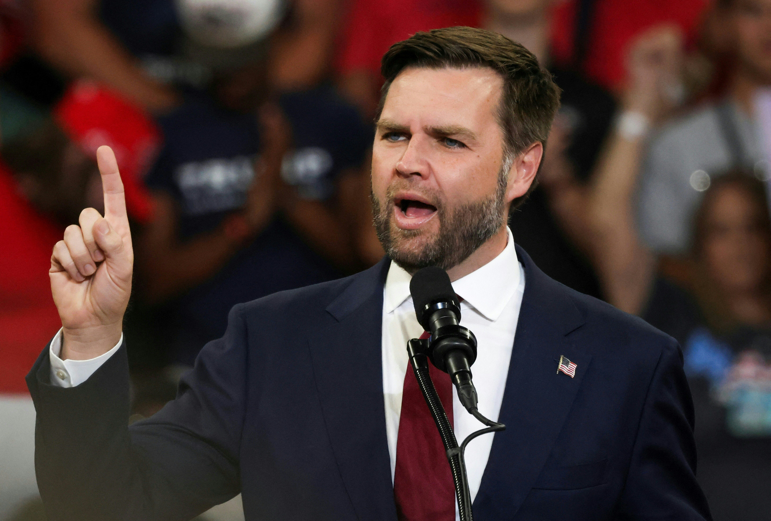 JD Vance Called 'Weird' by Home State Newspaper Editor - Newsweek