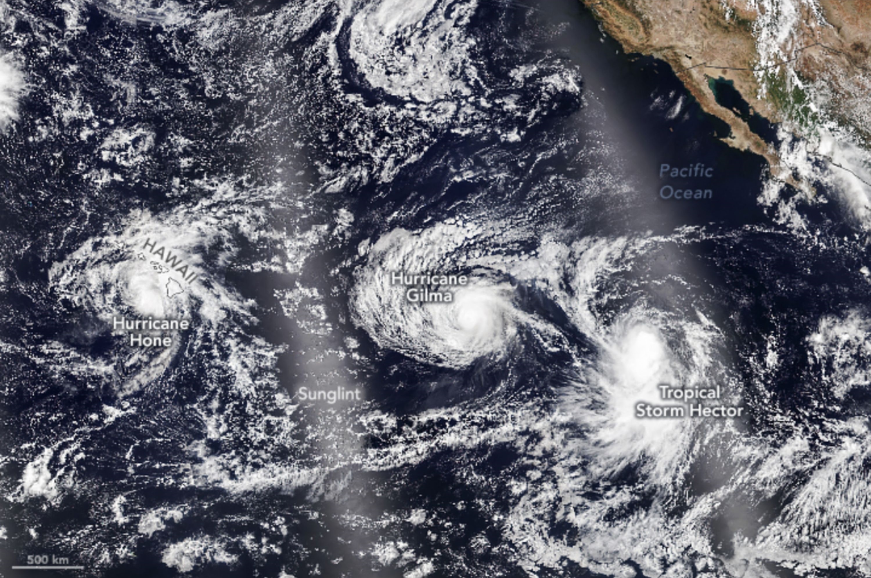 NASA Image Reveals Hurricane Gilma Bearing Down on Hawaii in Hone's ...