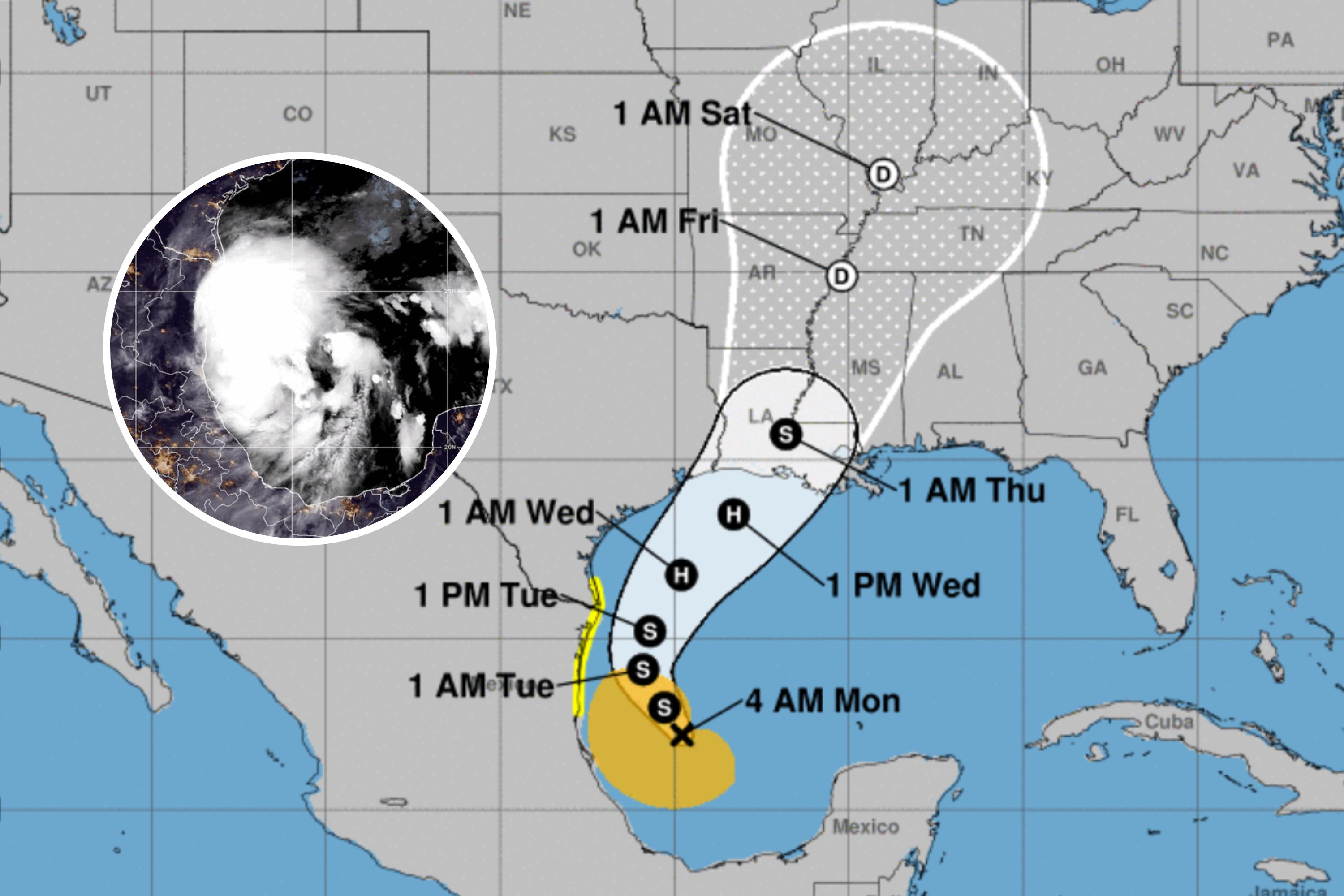 Hurricane Tracker A November Hurricane Moving Into The Gulf Of Mexico