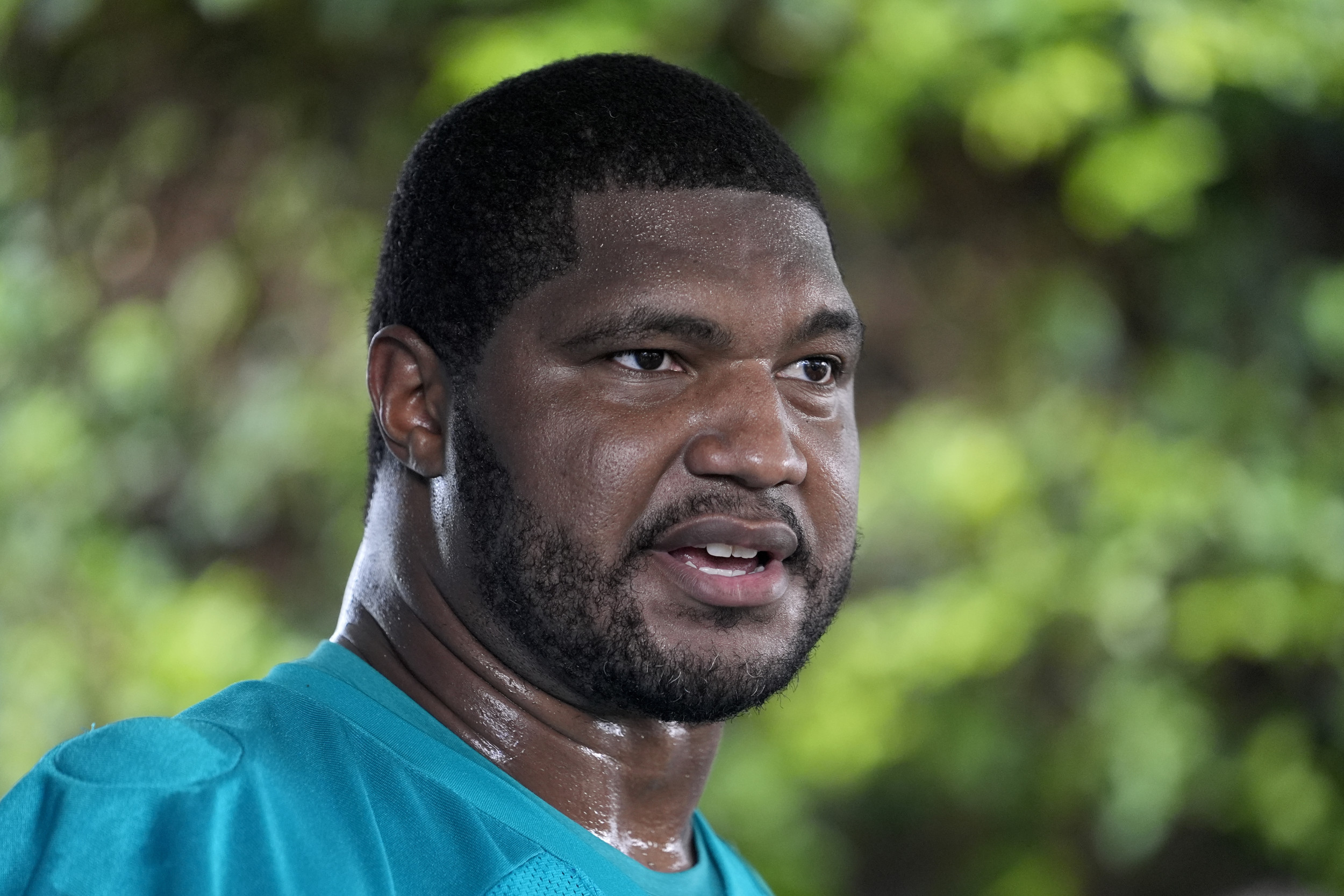 Former Dolphins' Star Calais Campbell Signs With NFC Contender - Newsweek