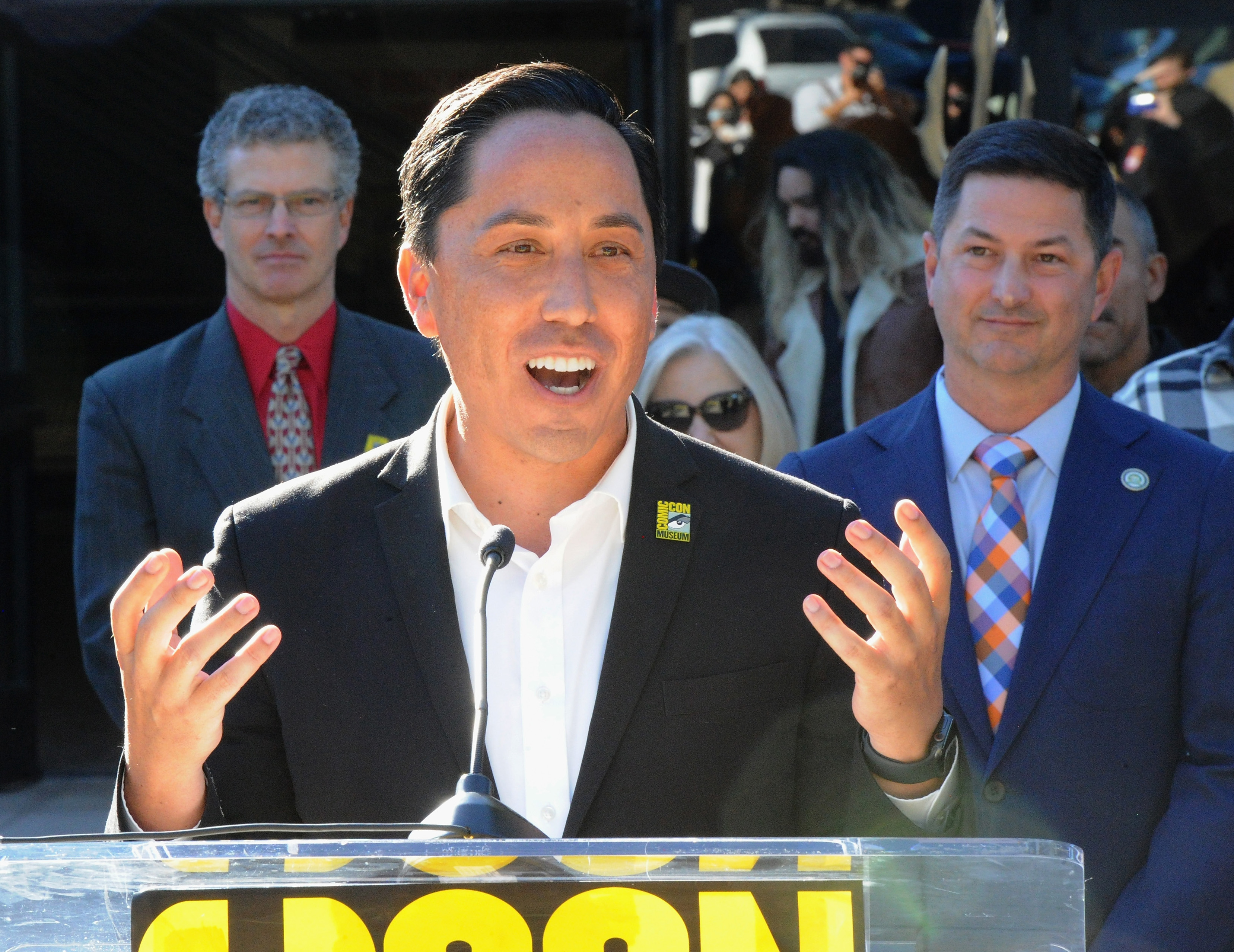 Democrat Mayor's Challenger Gains as Cost of Living Plagues California ...