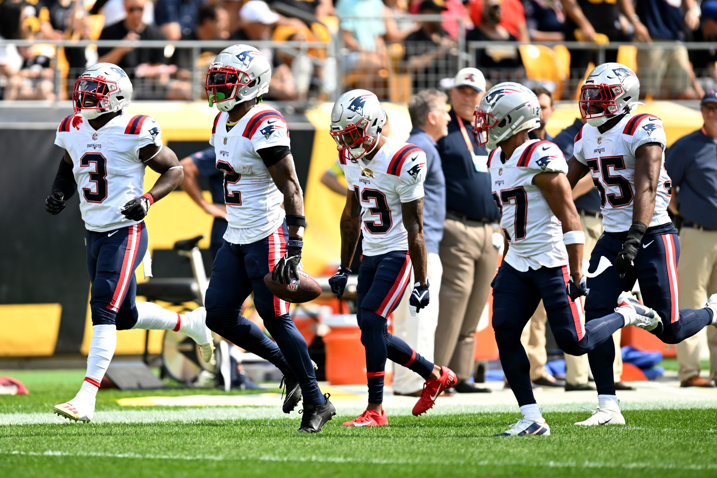 Jets Sign DB Jalen Mills to Bolster Secondary - Newsweek