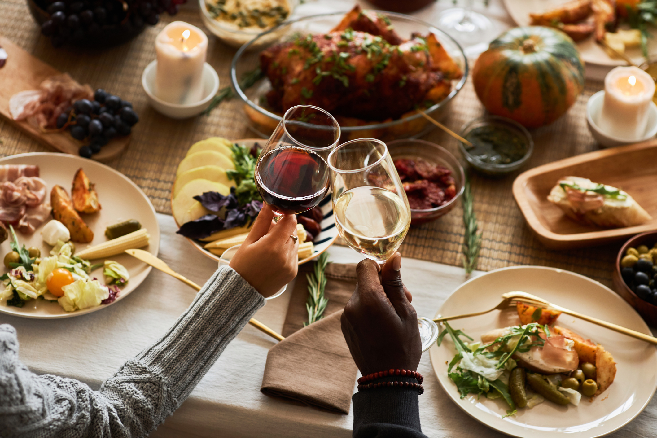 Woman Refusing To Spend Thanksgiving With Brother's 'Toxic' Family ...