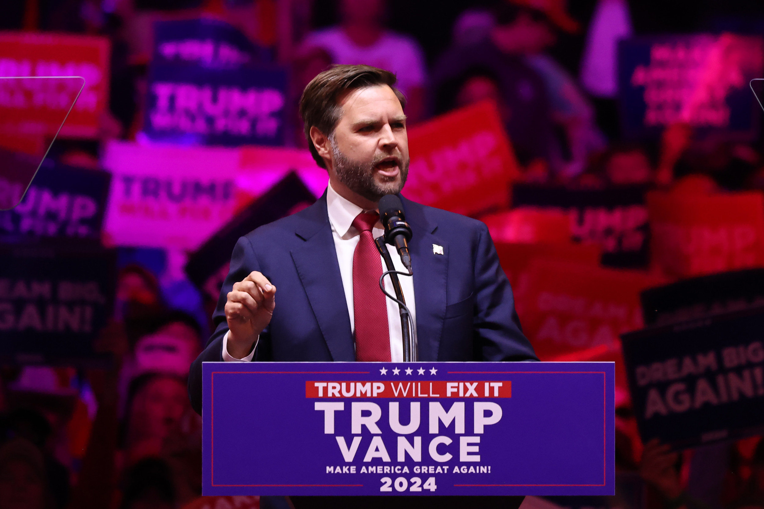 Harris Invokes Jan. 6 Riots and Paints Trump As 'Petty Tyrant' in ...