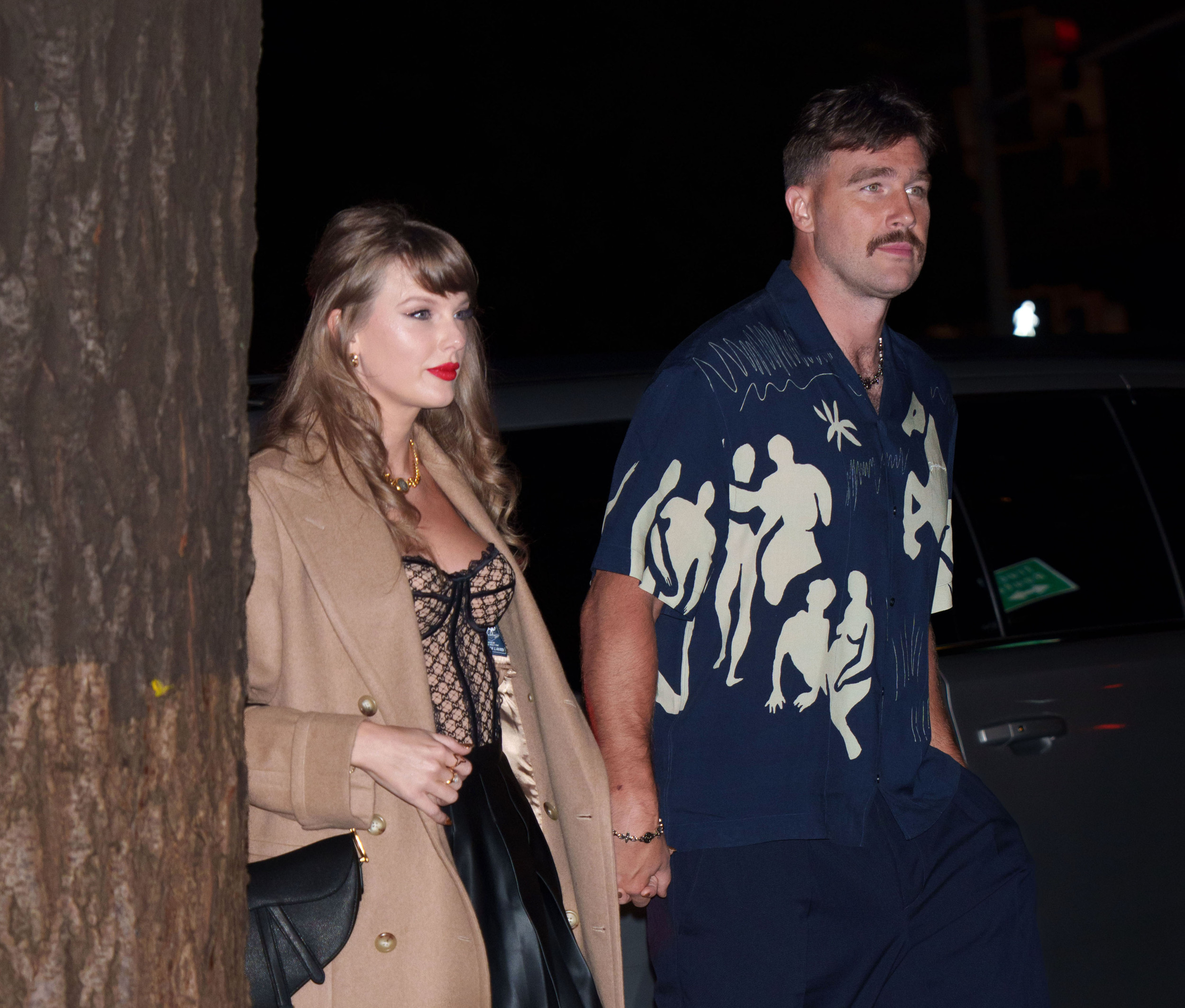 Taylor Swift's Father Reportedly Reveals Thoughts on Travis Kelce Versus Her Former Flames ...