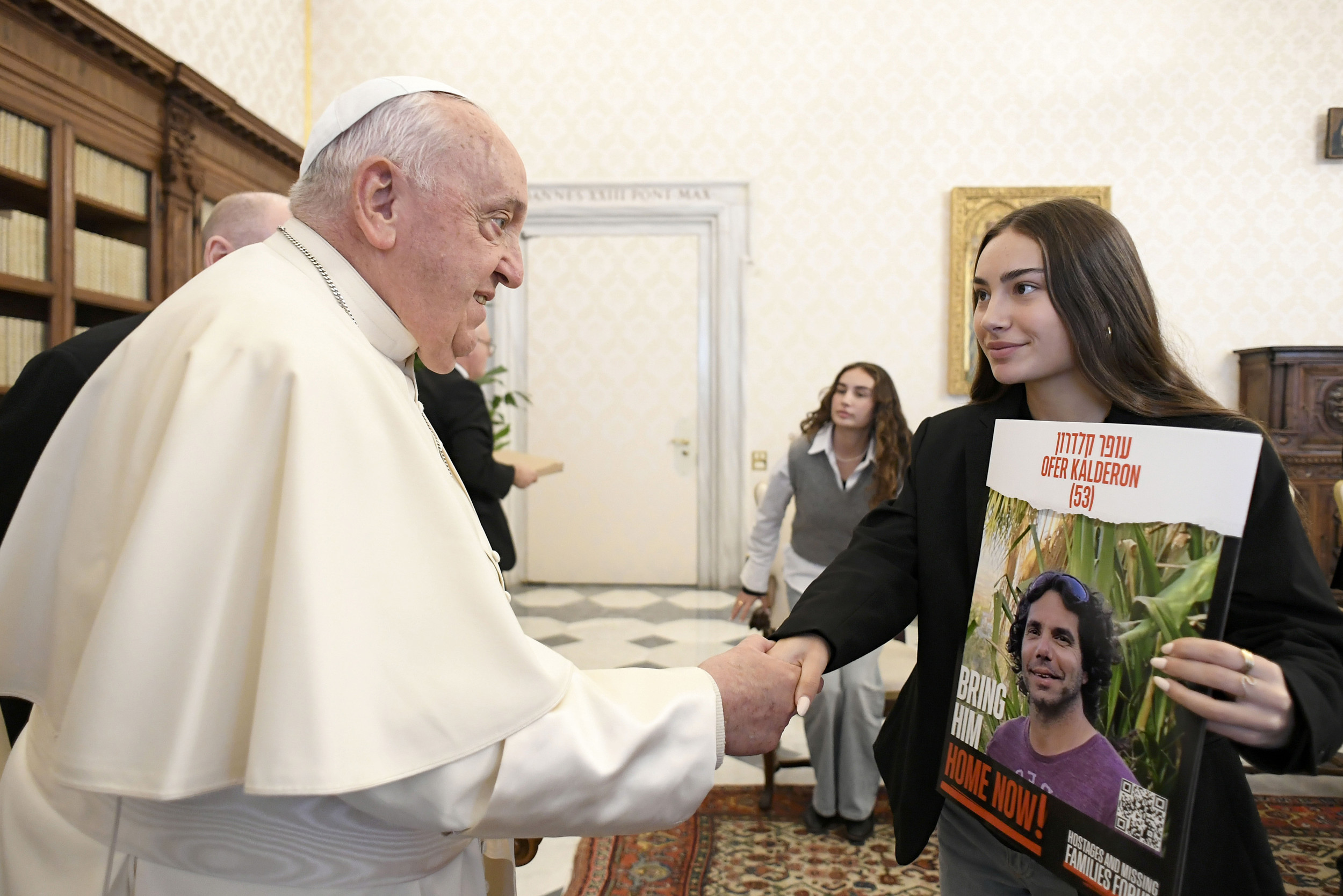 Pope Francis Meets With Former Hostages Held by Hamas in Gaza - Newsweek