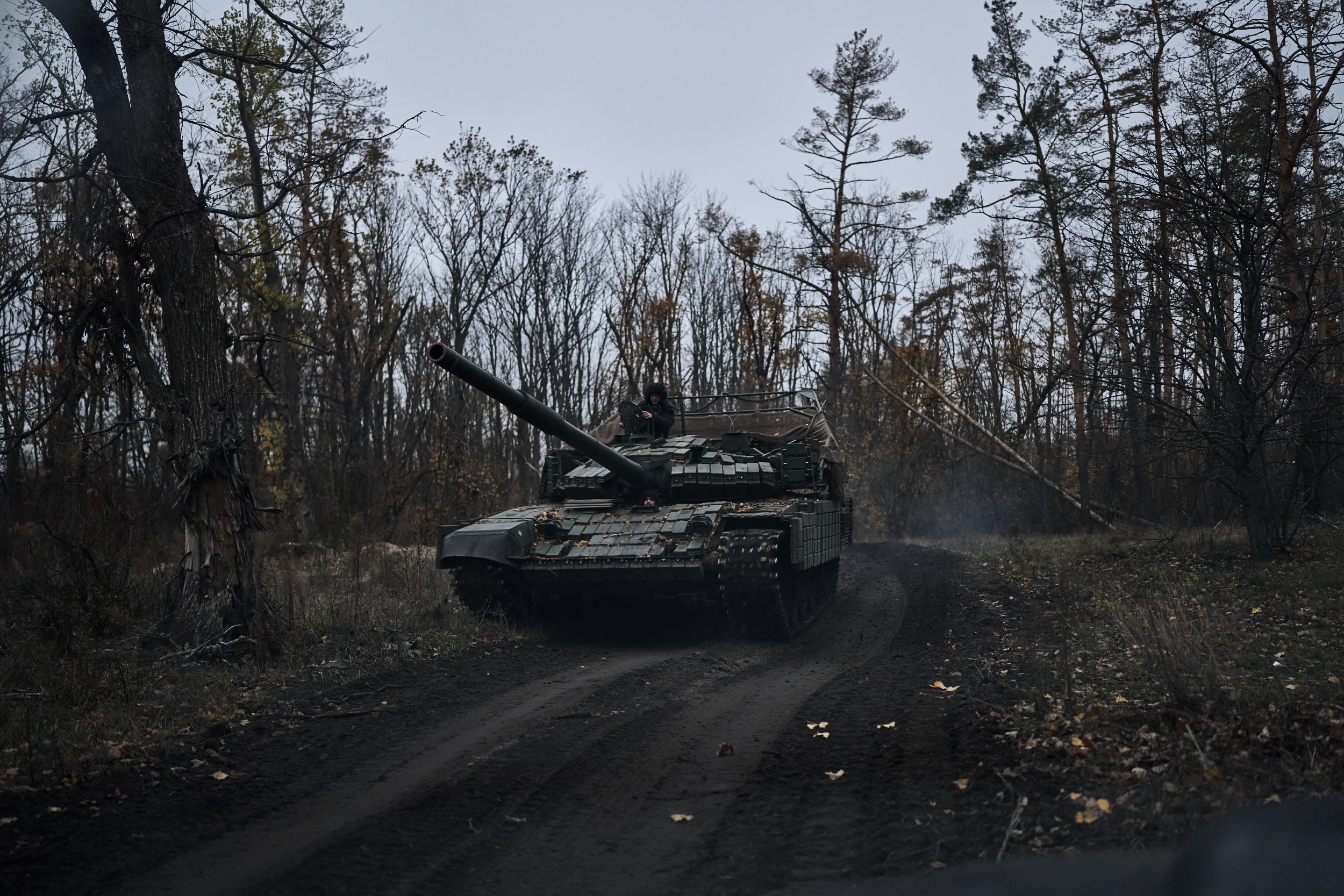 Russia Loses 1,610 Troops, 17 Tanks, and 153 Vehicles in a Day: Kyiv ...