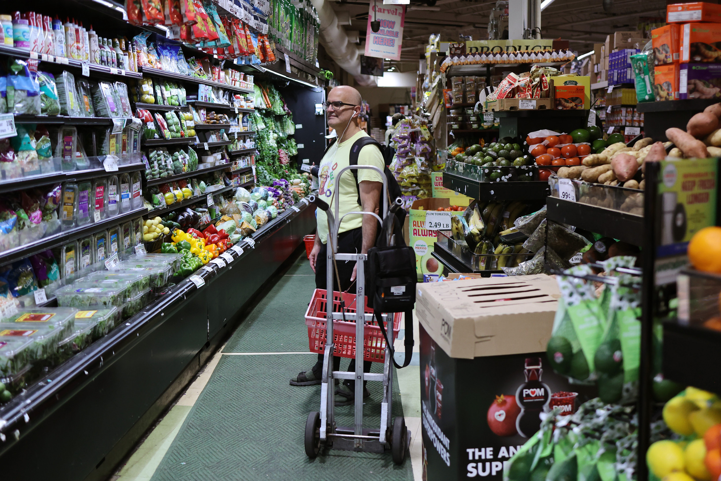 Amid Inflation, One Way to Make Prices Right | Opinion - Newsweek
