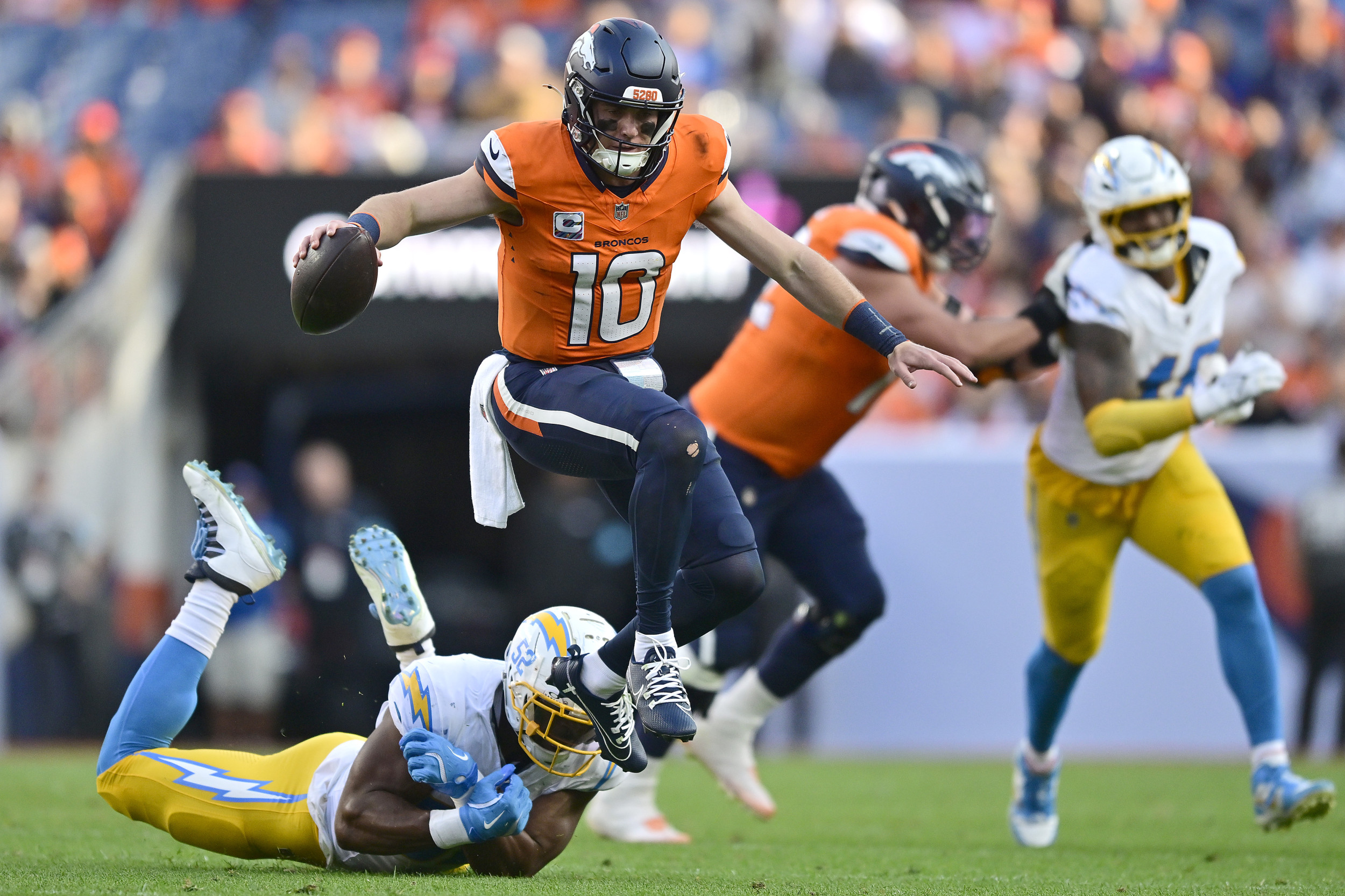 NFL Flexes Upcoming TNF Matchup For First Time in History - Newsweek