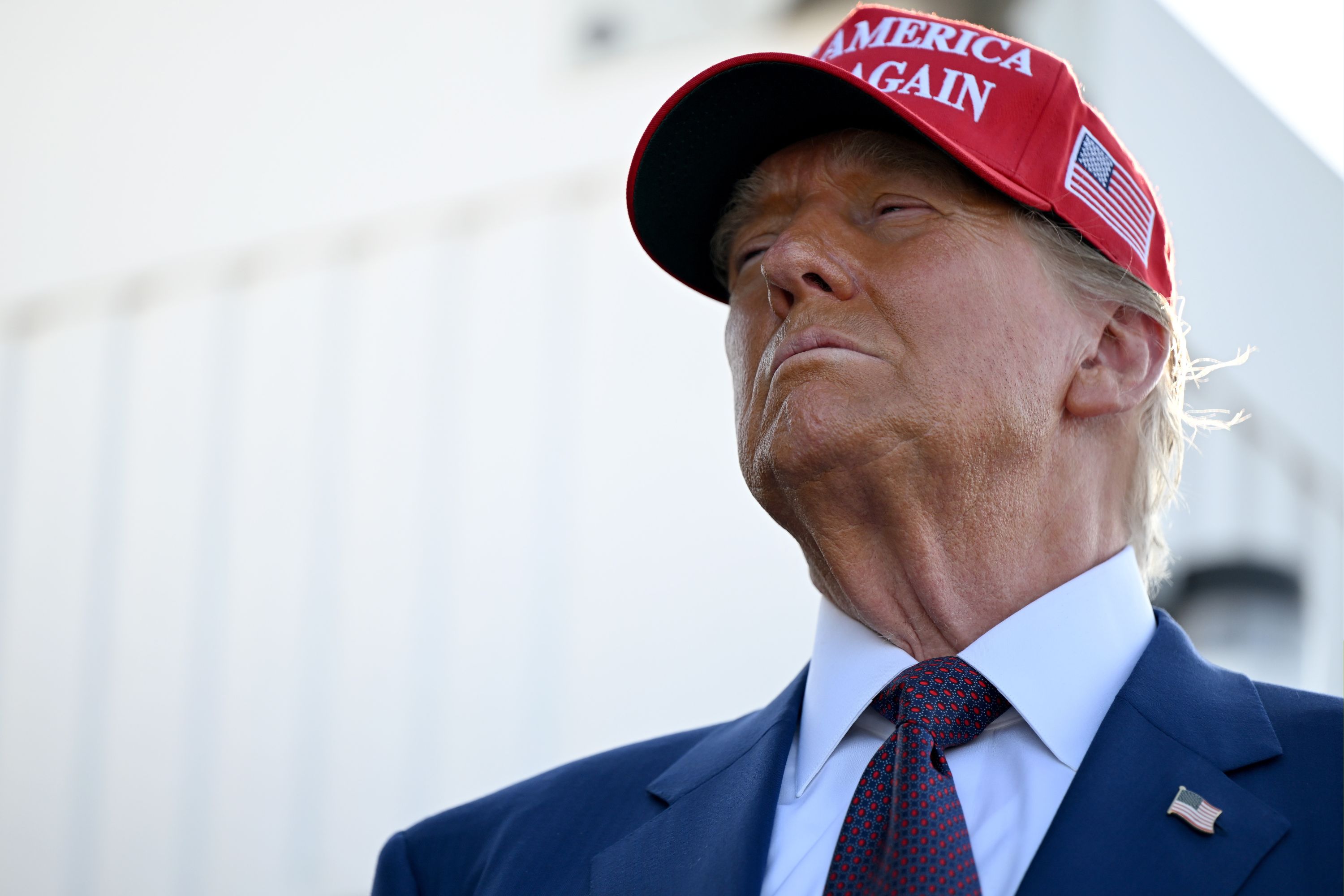 Donald Trump Asked to Help Redraw Border Between US States - Newsweek