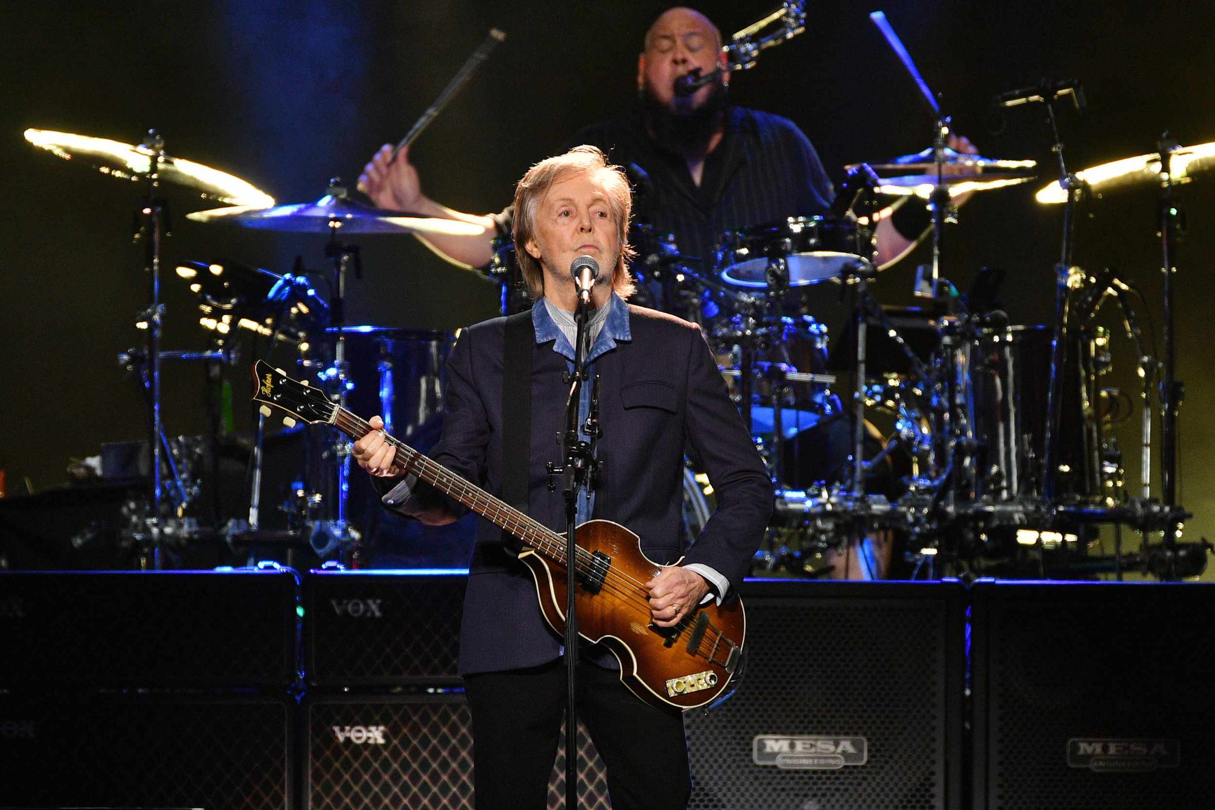 Paul McCartney and Ringo Starr Reunite in Rare Joint Performance - Newsweek