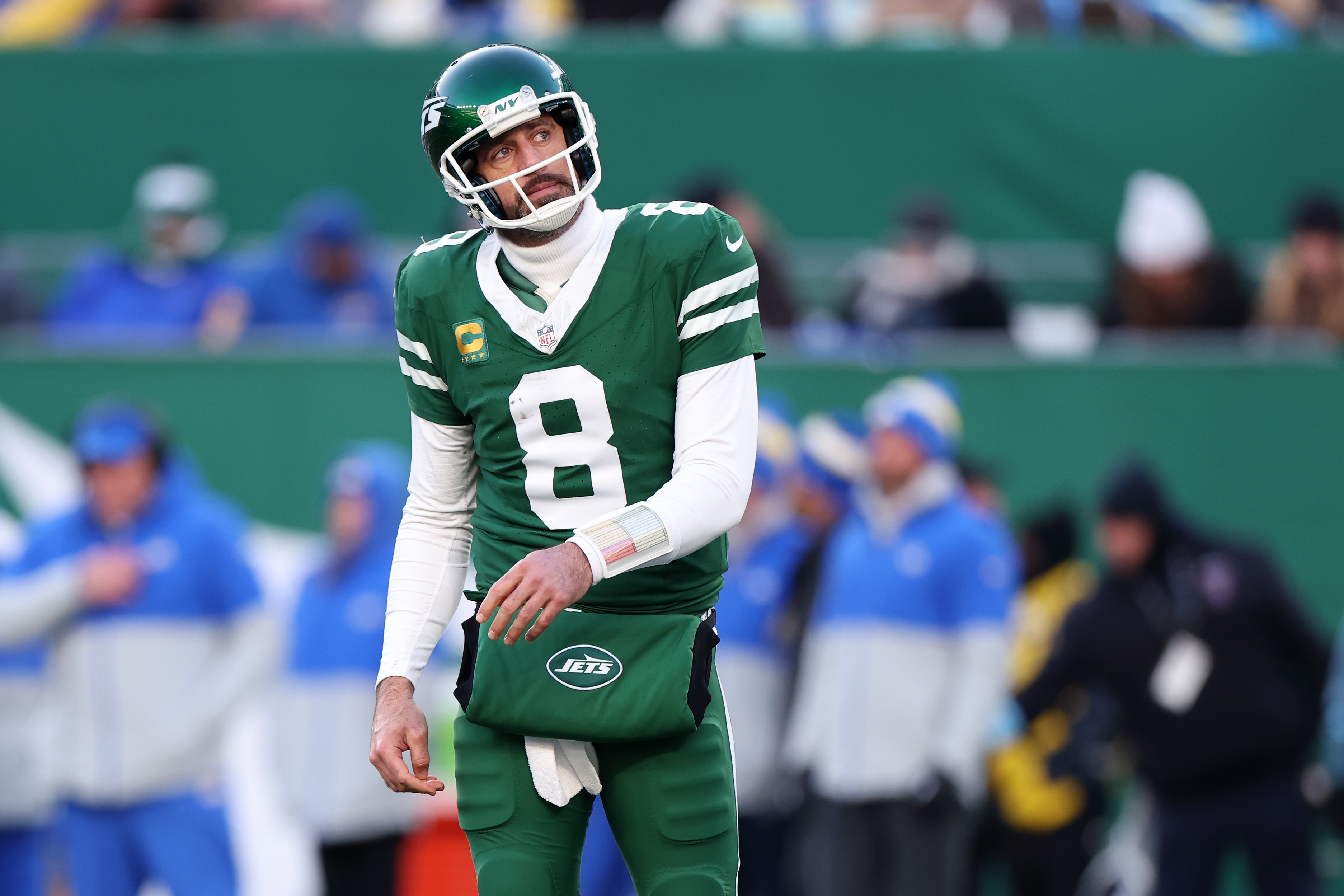 Jets' Aaron Rodgers in Danger of Missing Week 17 With Significant ...