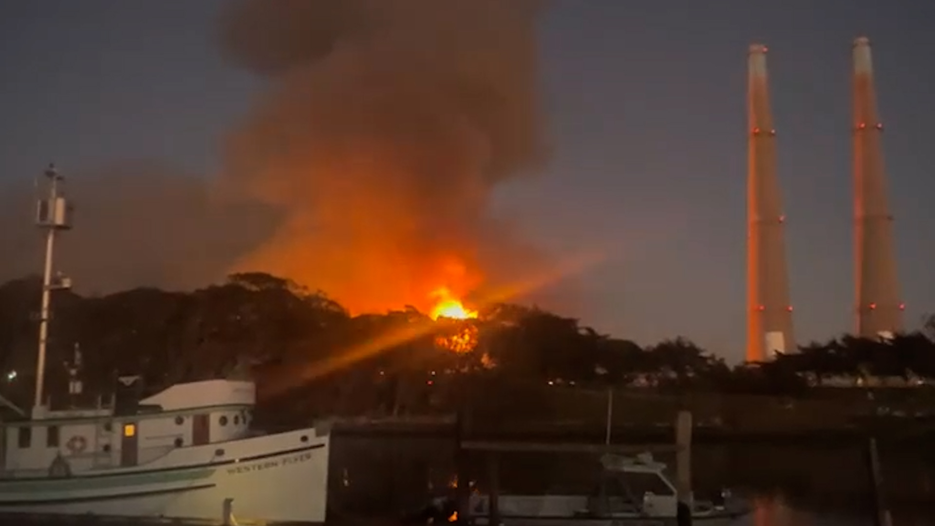 Moss Landing Power Plant Fire Update: Blaze Causes Evacuations - Newsweek