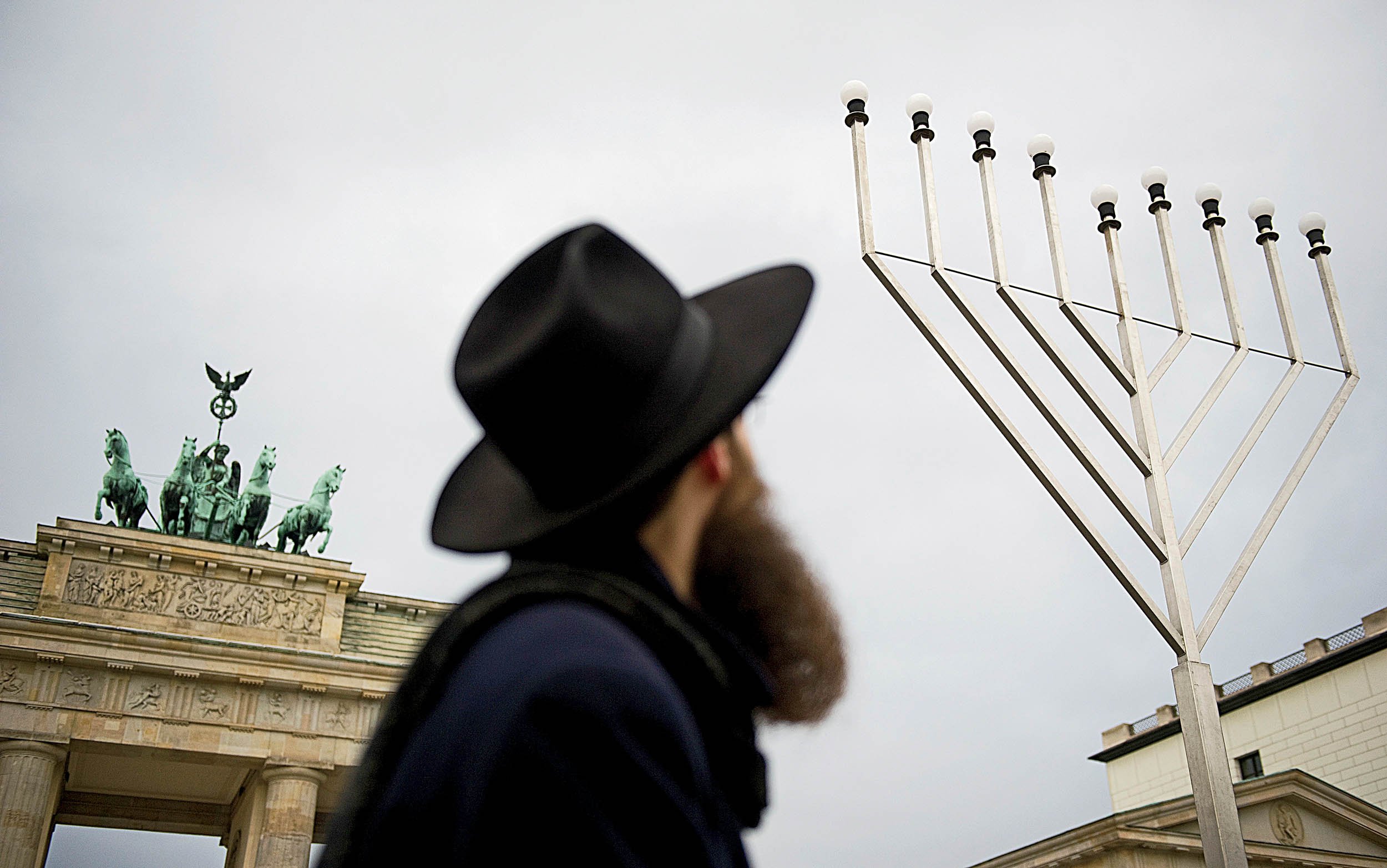 Young Israeli Entrepreneurs Are Flocking to Germany - Newsweek