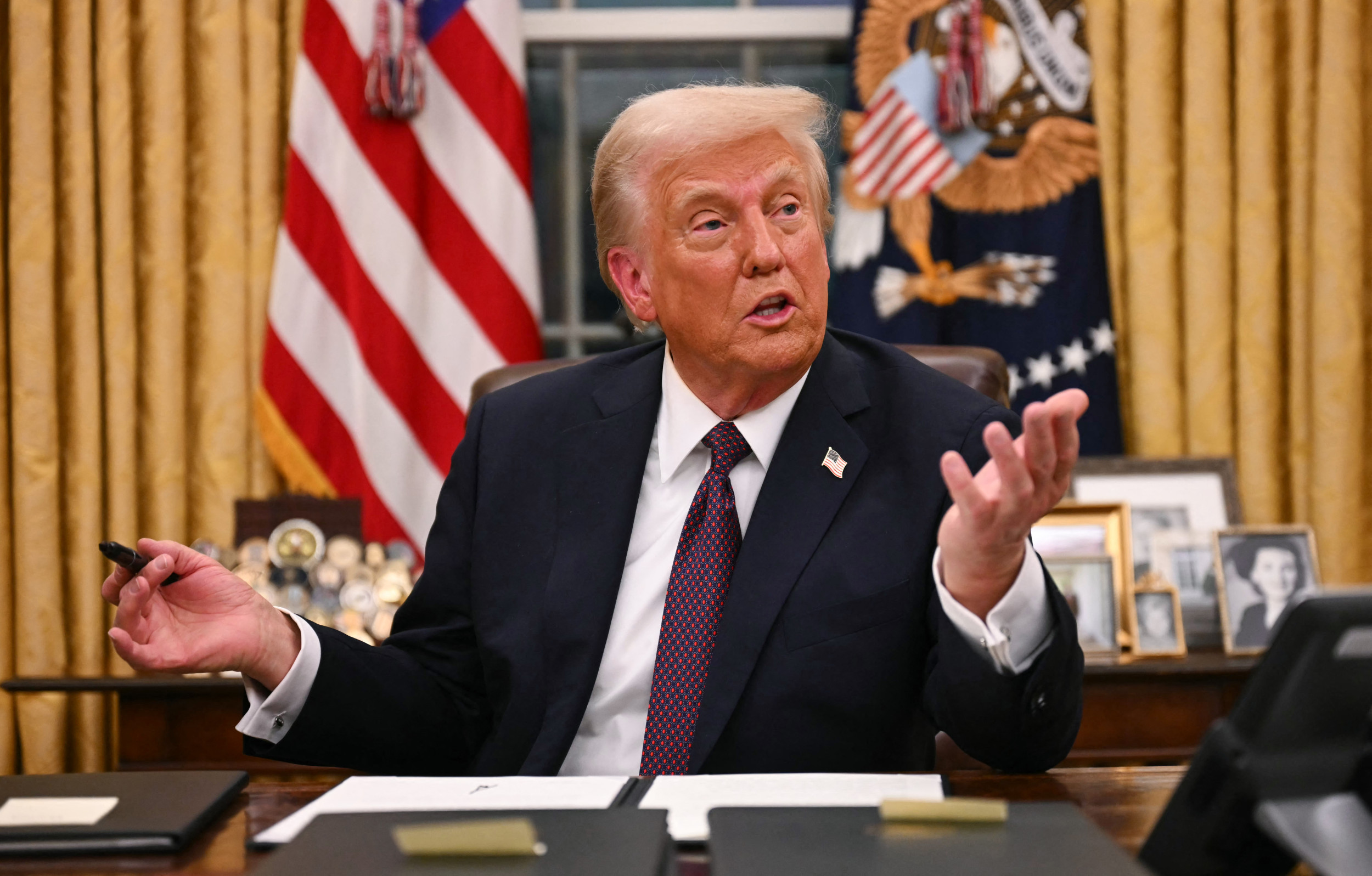 Donald Trump Says He Could Send Troops into Mexico | Debate Politics