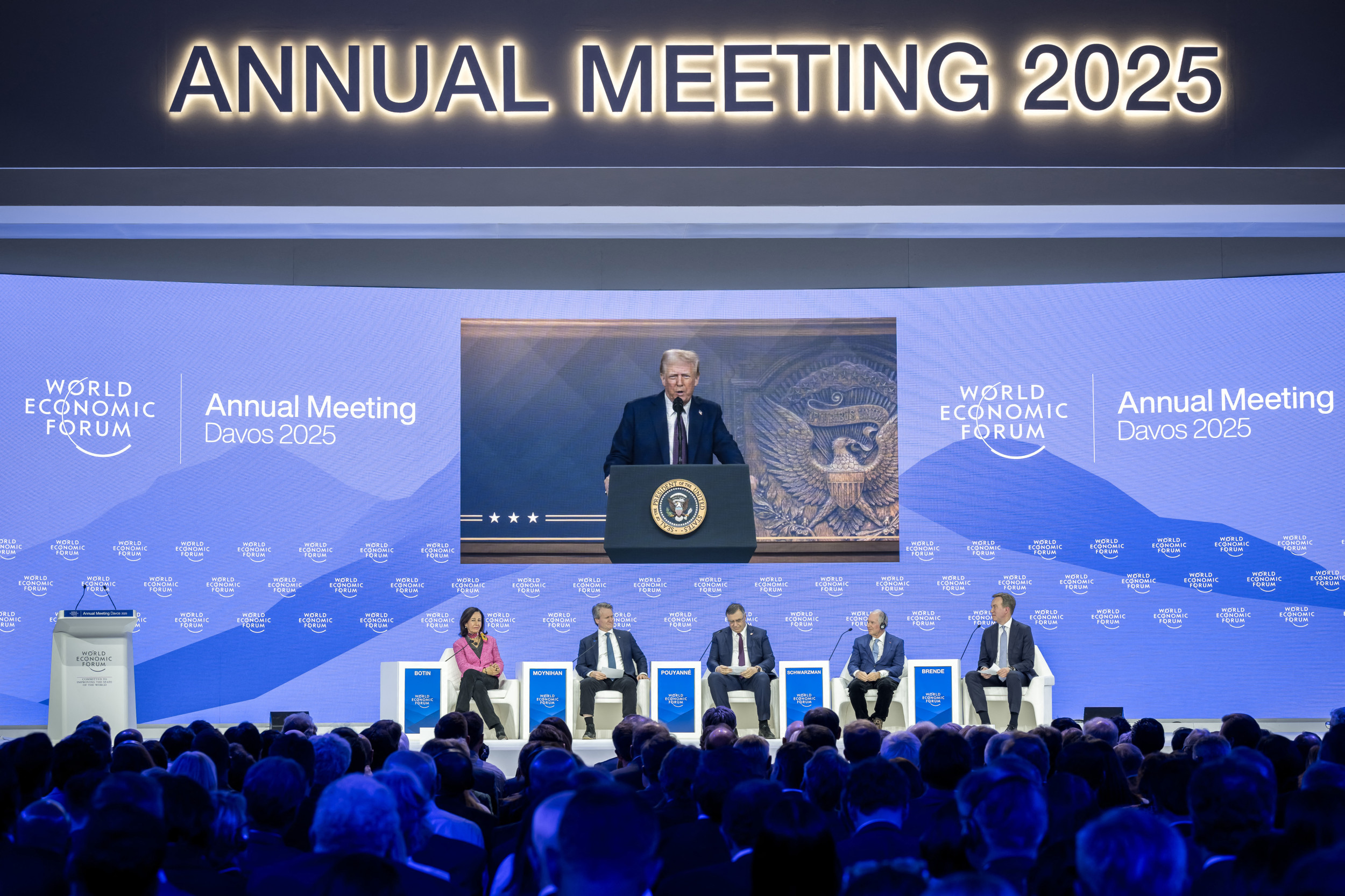 Donald Trump Tells Davos Elite to Invest in US or Face Tariffs - Newsweek Donald Trump Tells Davos Elite to Invest in US or Face Tariffs - Newsweek