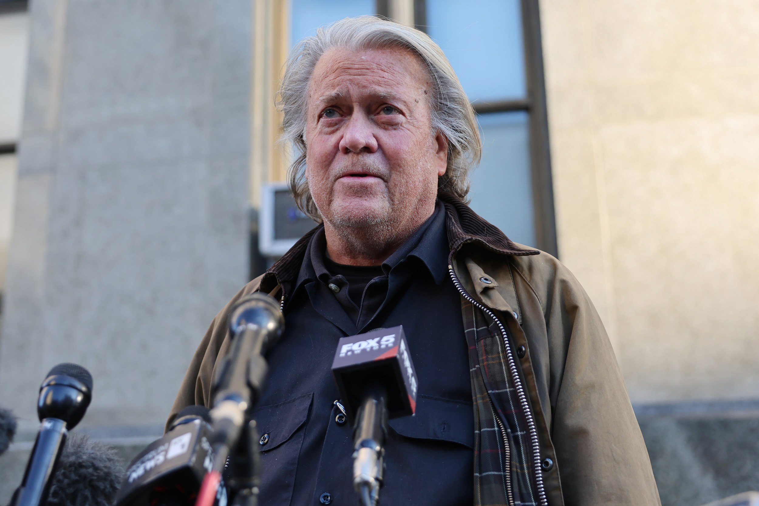 Steve Bannon Pleads Guilty in Fraud Case to Avoid Prison Time - Newsweek