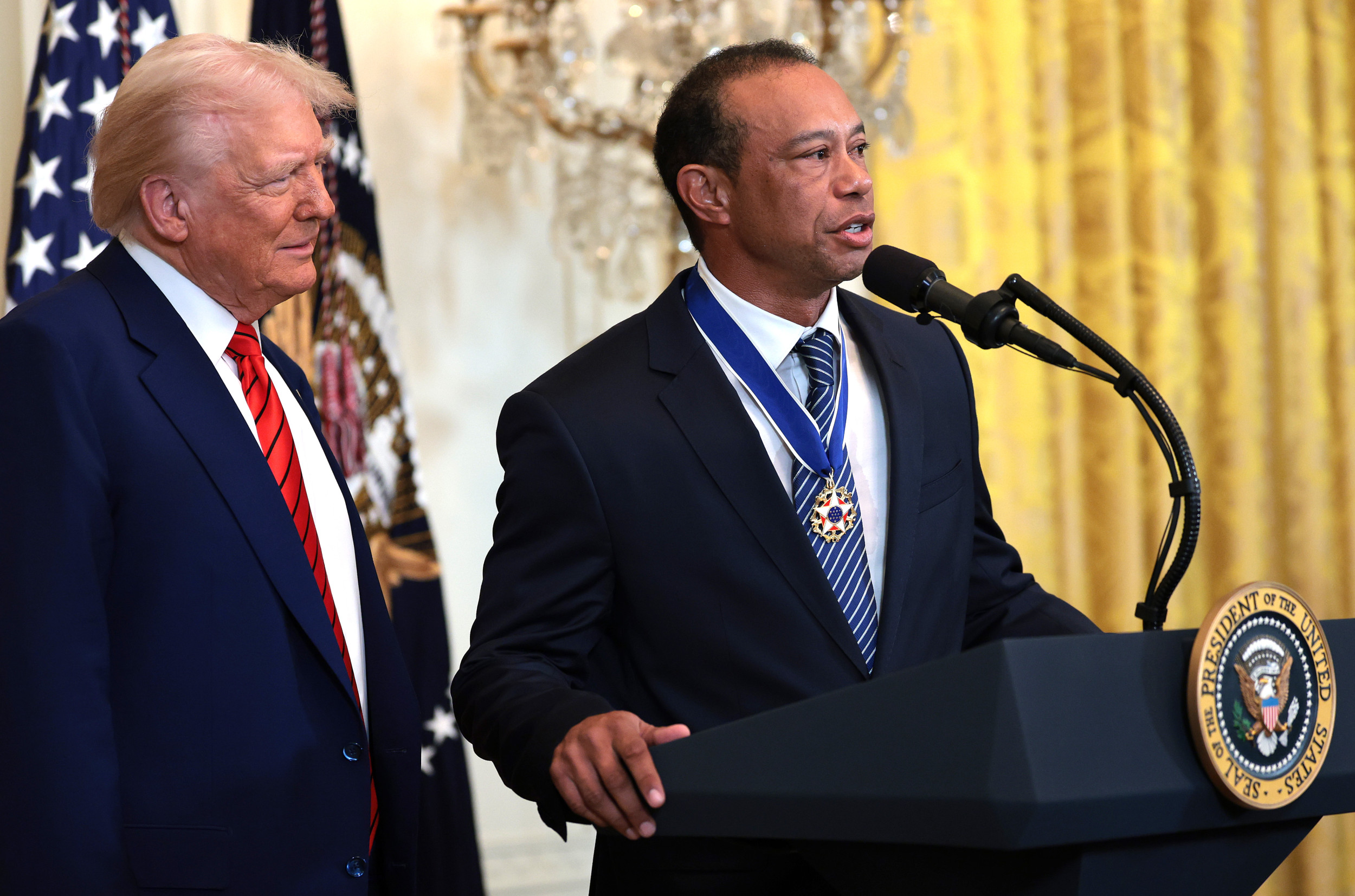 Tiger Woods Hears Chants at White House, Gets Mixed Reactions Online ...
