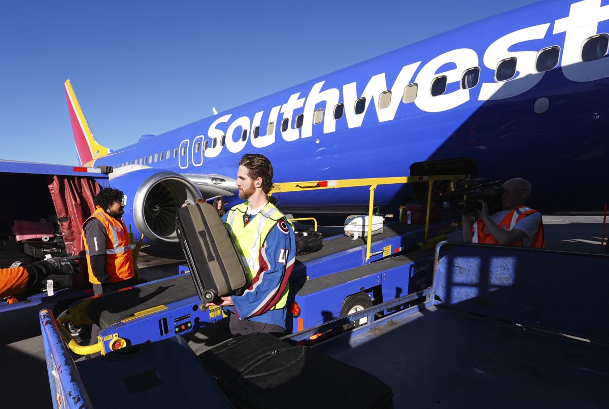 List of U.S. Airlines Baggage Policies After Southwest Ends Free Bag ... List of U.S. Airlines Baggage Policies After Southwest Ends Free Bag ...