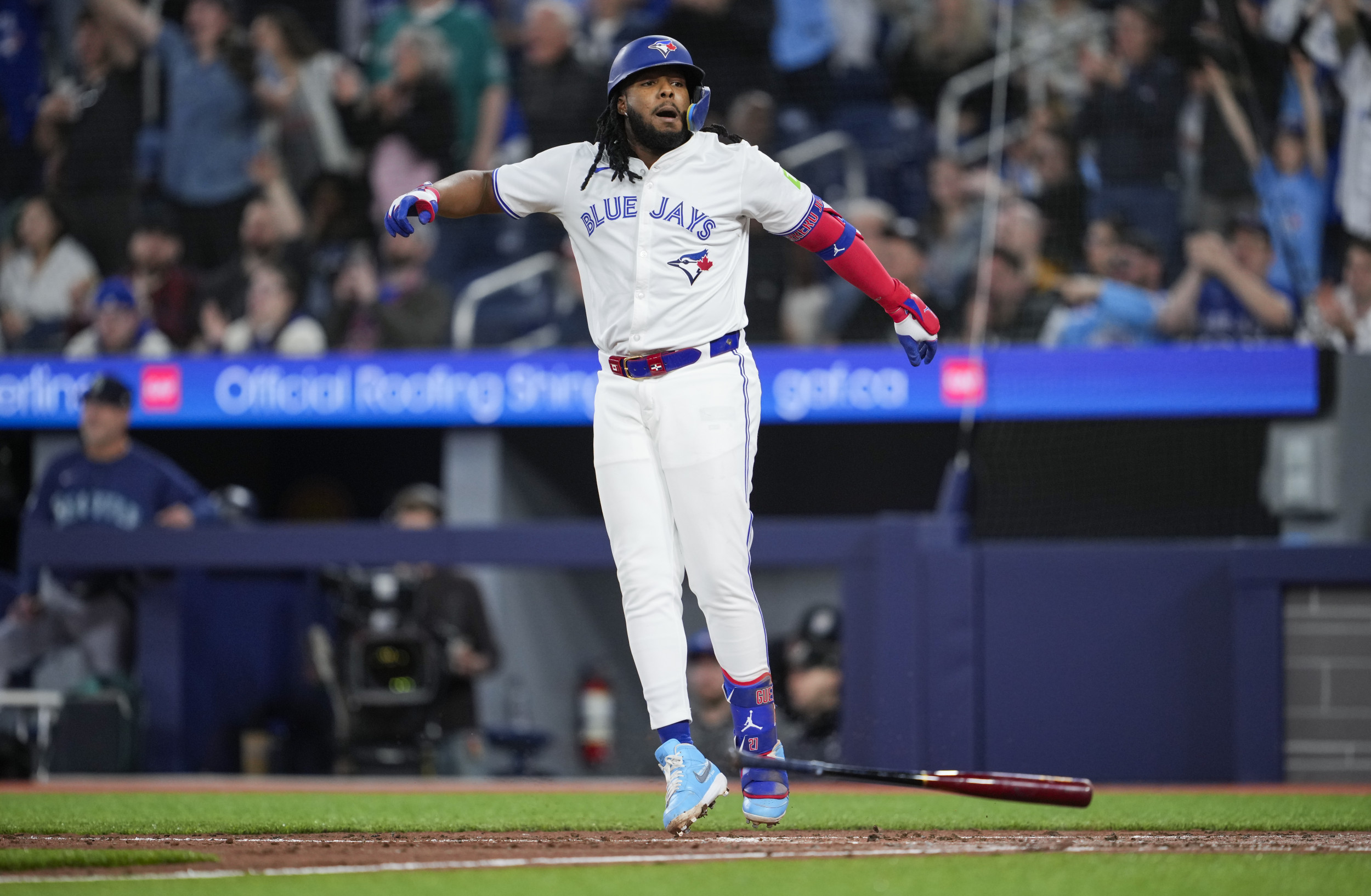 Blue Jays President On Vladdy Jr: 'I Think We're Going to Sign Him ...