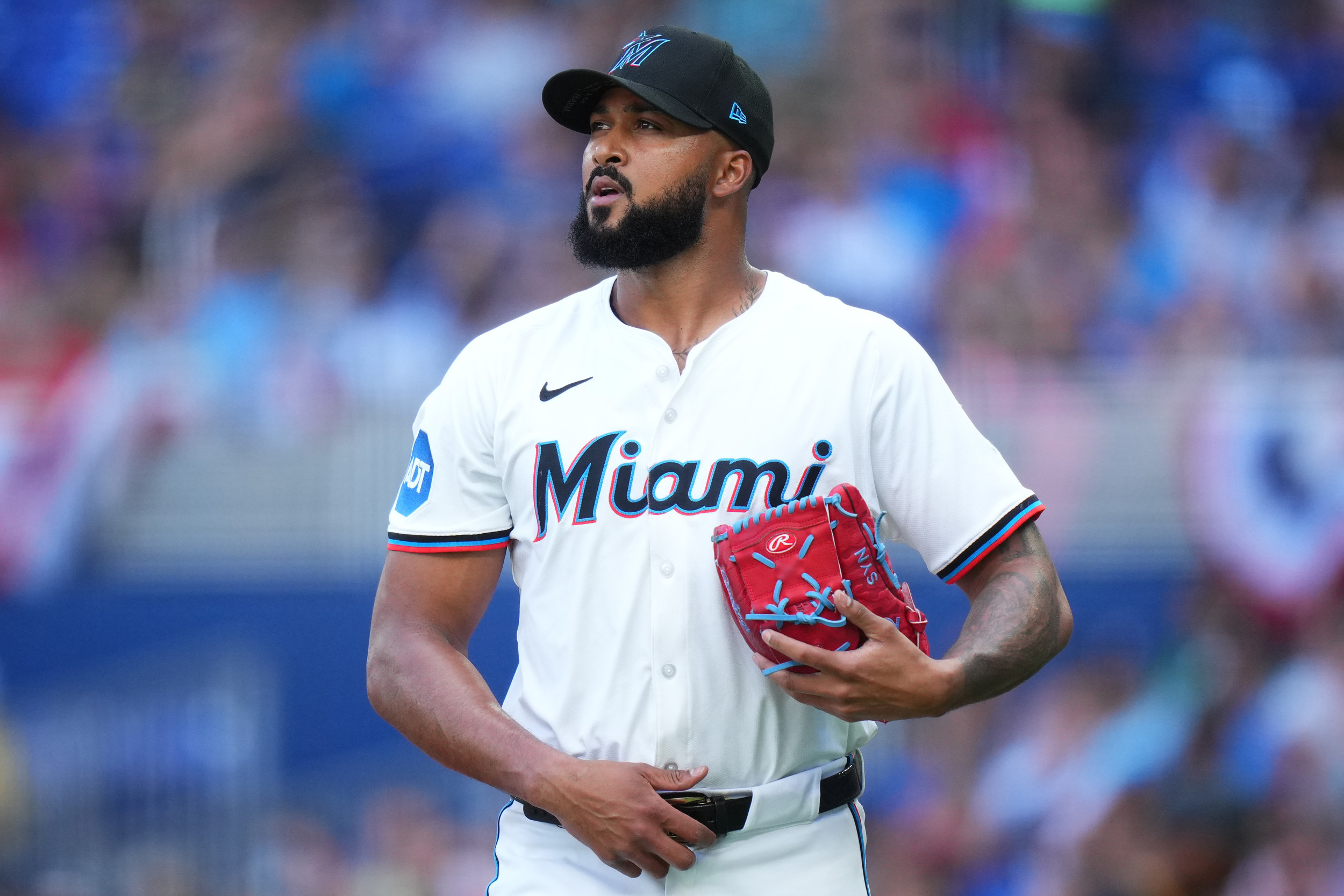 How Yankees Trade For $56 Million Cy Young Winner Could Push New York Over Top - Newsweek