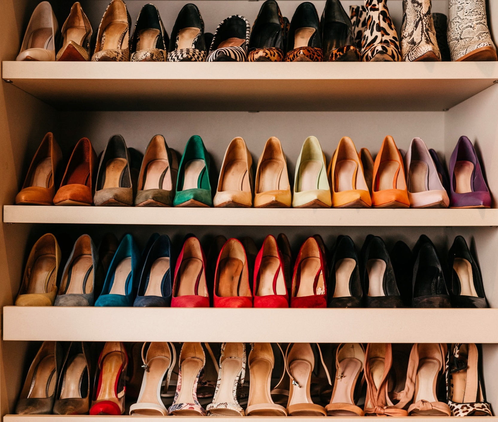The Good Life: Look Good, Feel Better—The Magic of Dopamine Dressing ...