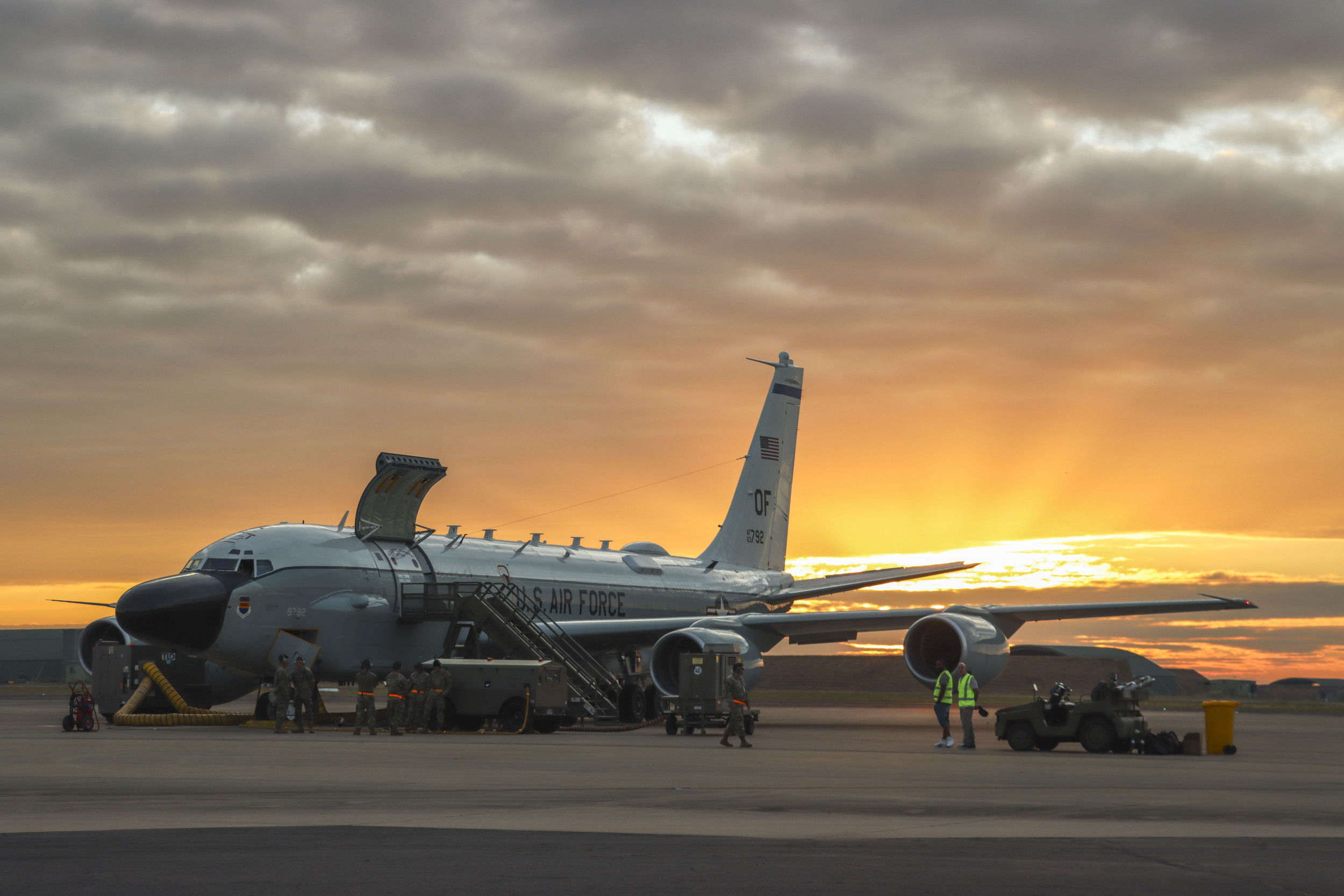 US Sharpens Spy Plane Tactics With Pacific Ally - Newsweek