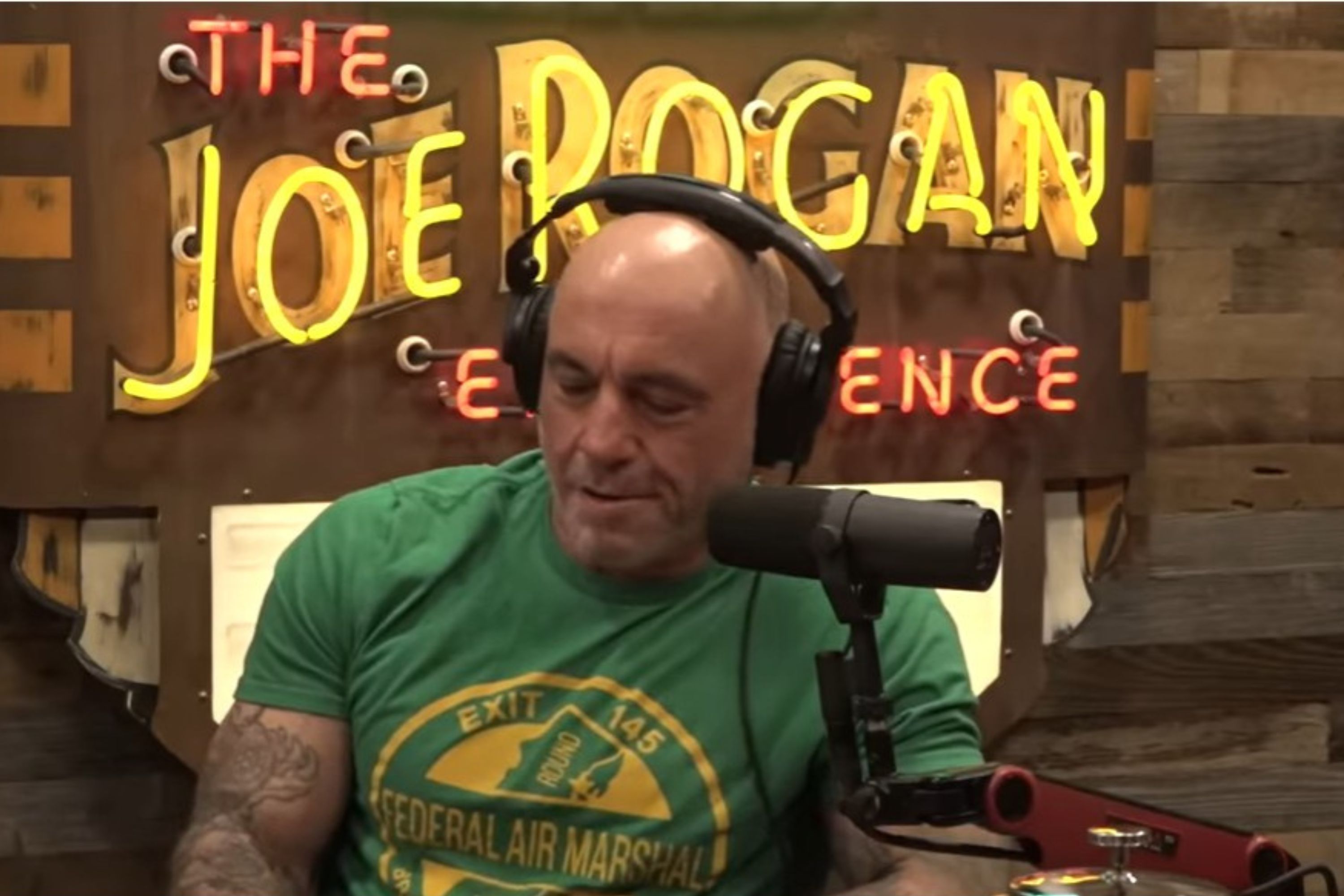 Joe Rogan Reacts to Trump, Musk Social Media Brawl: 'Take His Phone ...