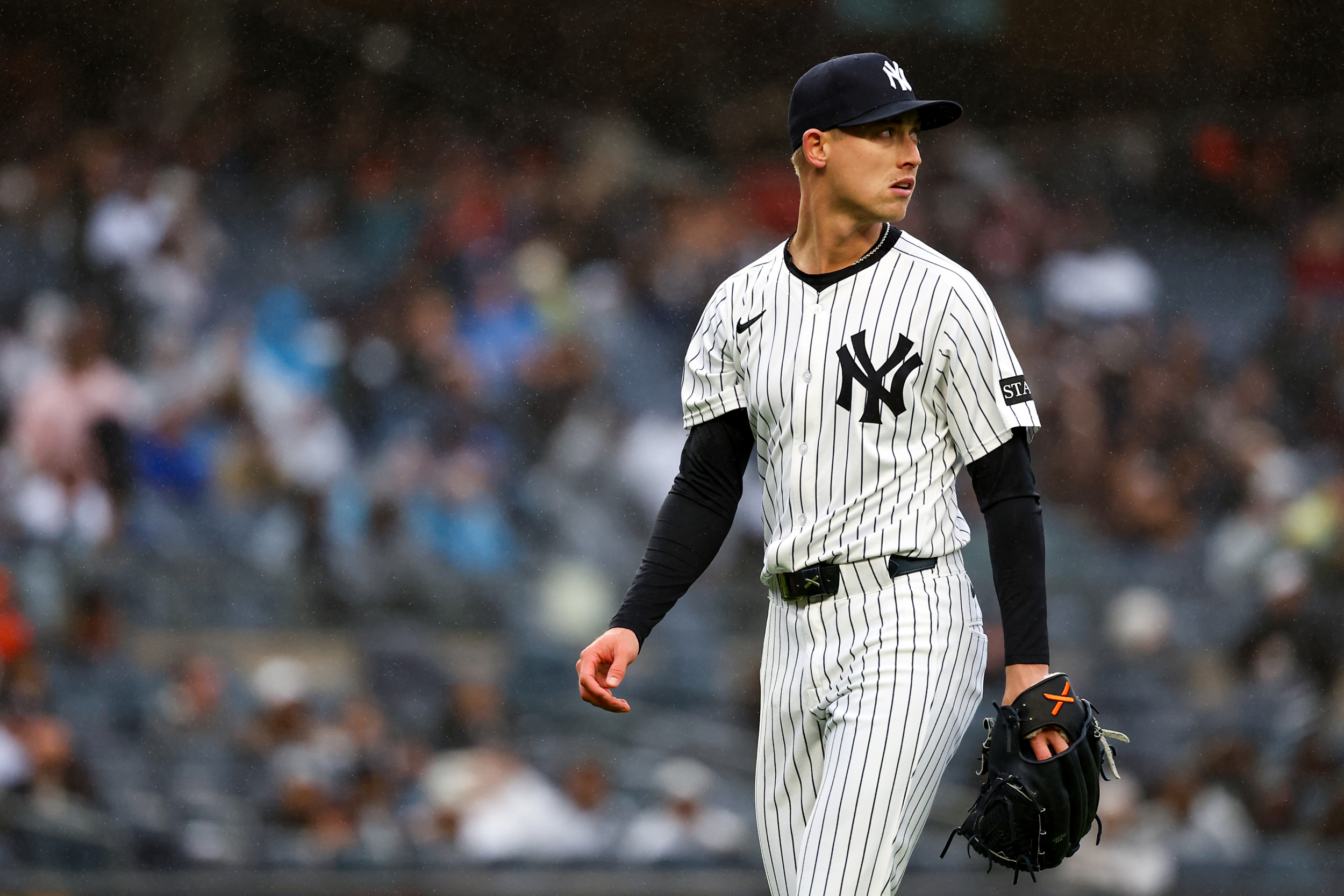 Yankees Trade Idea Brings In $5.9 Million, 2-Time All-Star Closer to ...