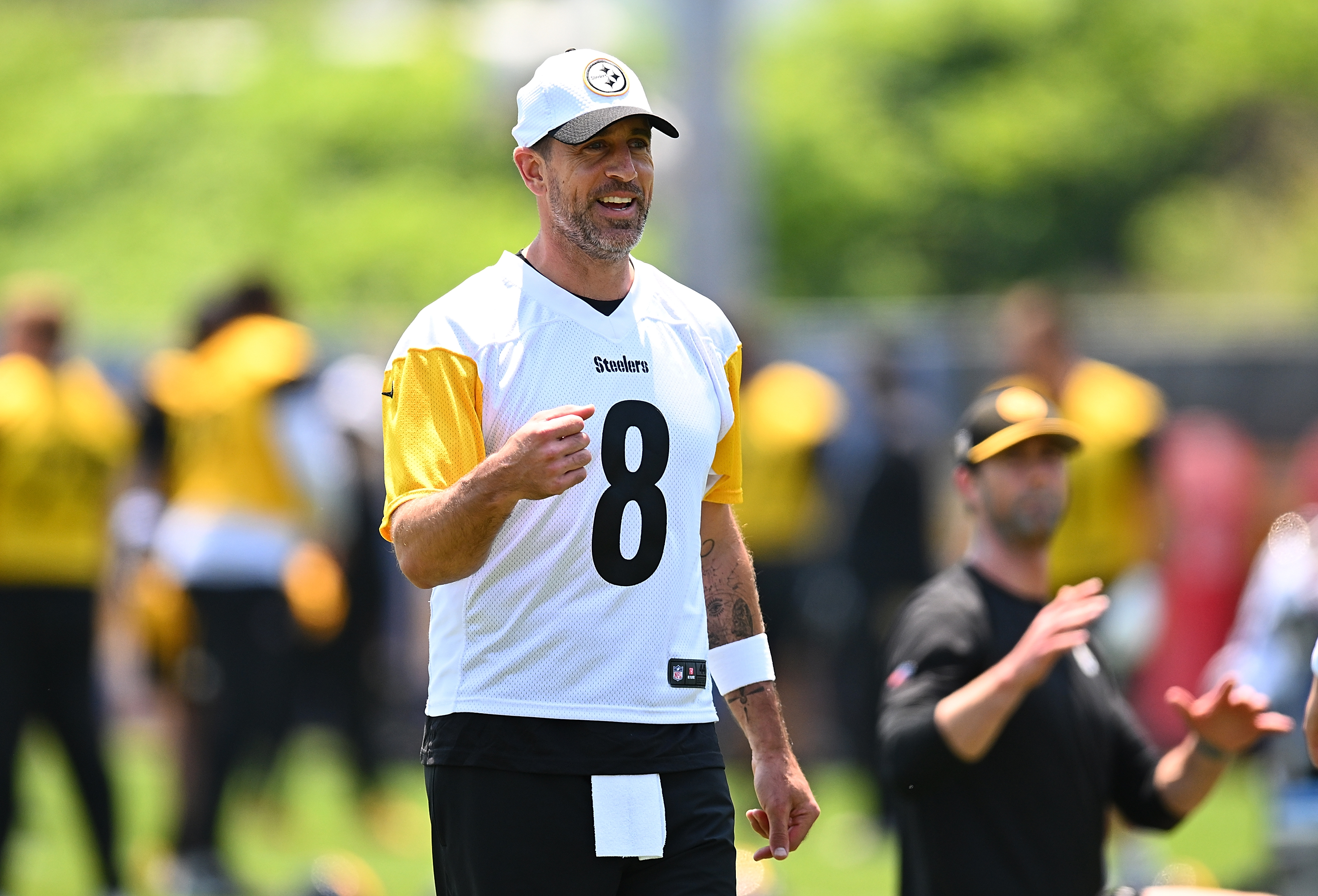 Steelers, Packers Linked to Potential Trade Aaron Rodgers Would Love ...