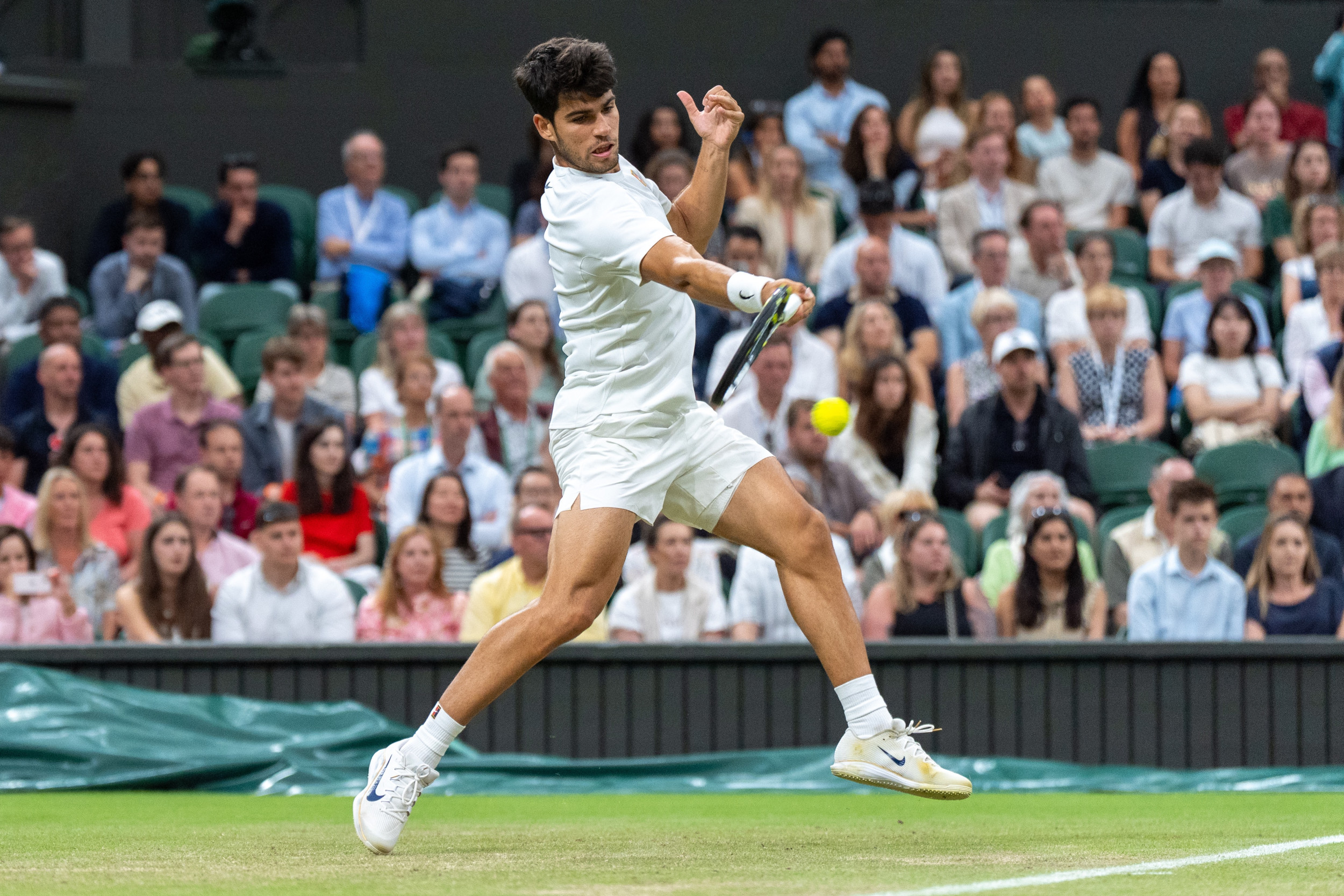How to Watch Wimbledon Championships Quarterfinals: Live Stream Alcaraz vs Norrie, TV Channel ...