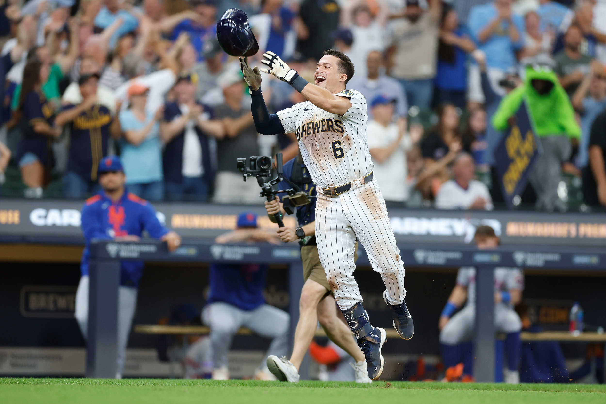 Cubs Pitcher Gives Props to Division-Leading Brewers - Newsweek