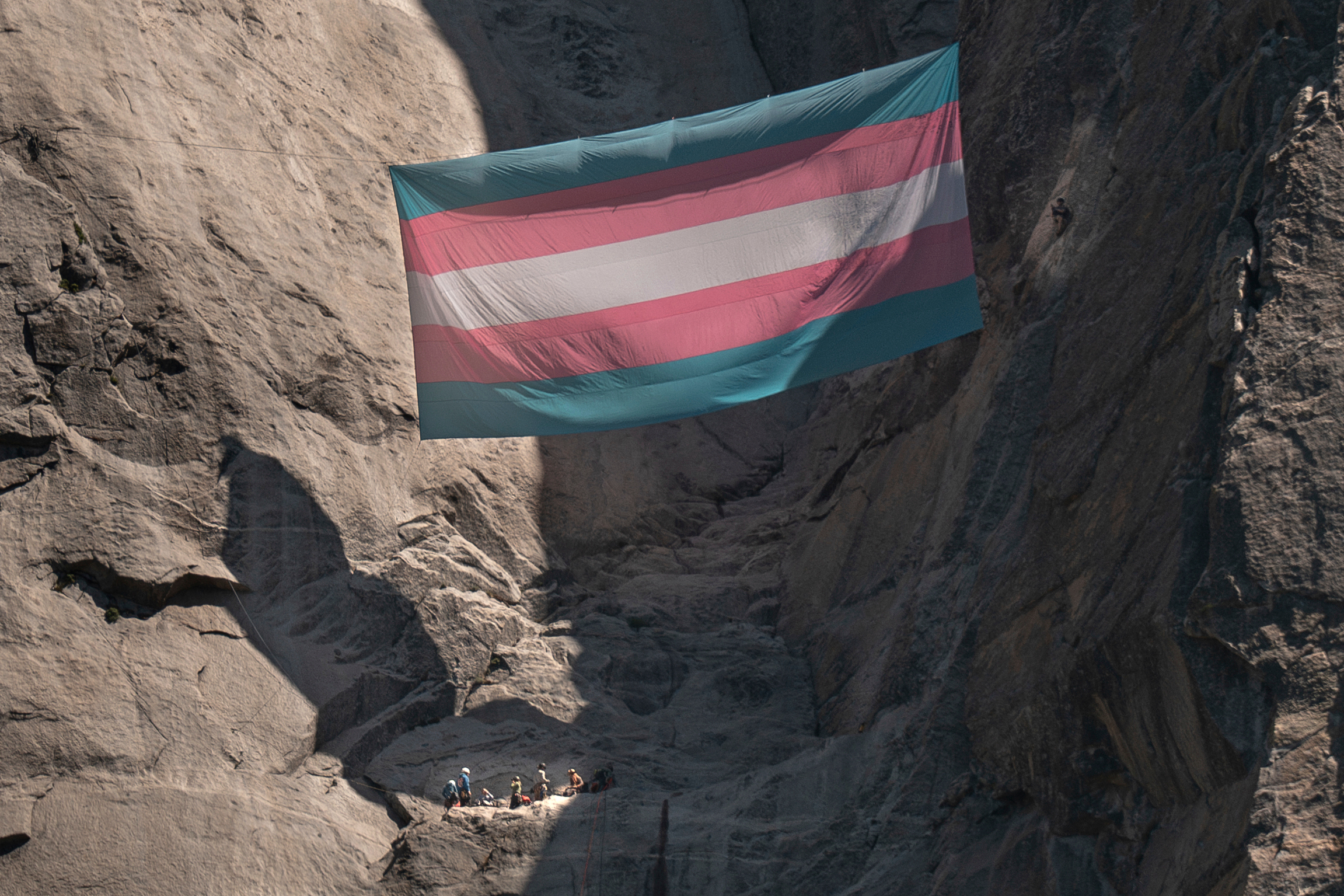 Yosemite's El Capitan Center of Transgender Flag Controversy After Park ...