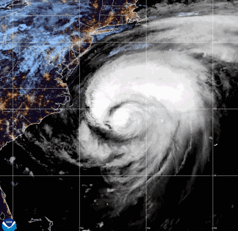 Hurricane Erin Update: Erin Spreads Tropical Storm Conditions Along East Coast - Newsweek