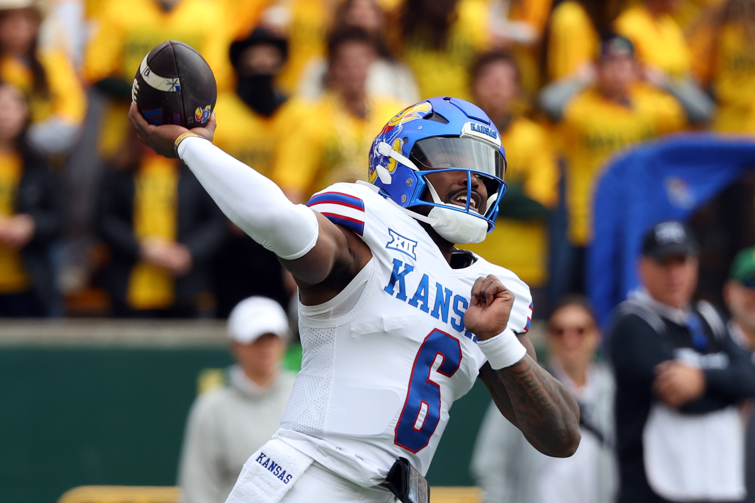 Fresno State vs. Kansas Odds, Best Bets: Can Bulldogs Upset Jayhawks? ...Middle East