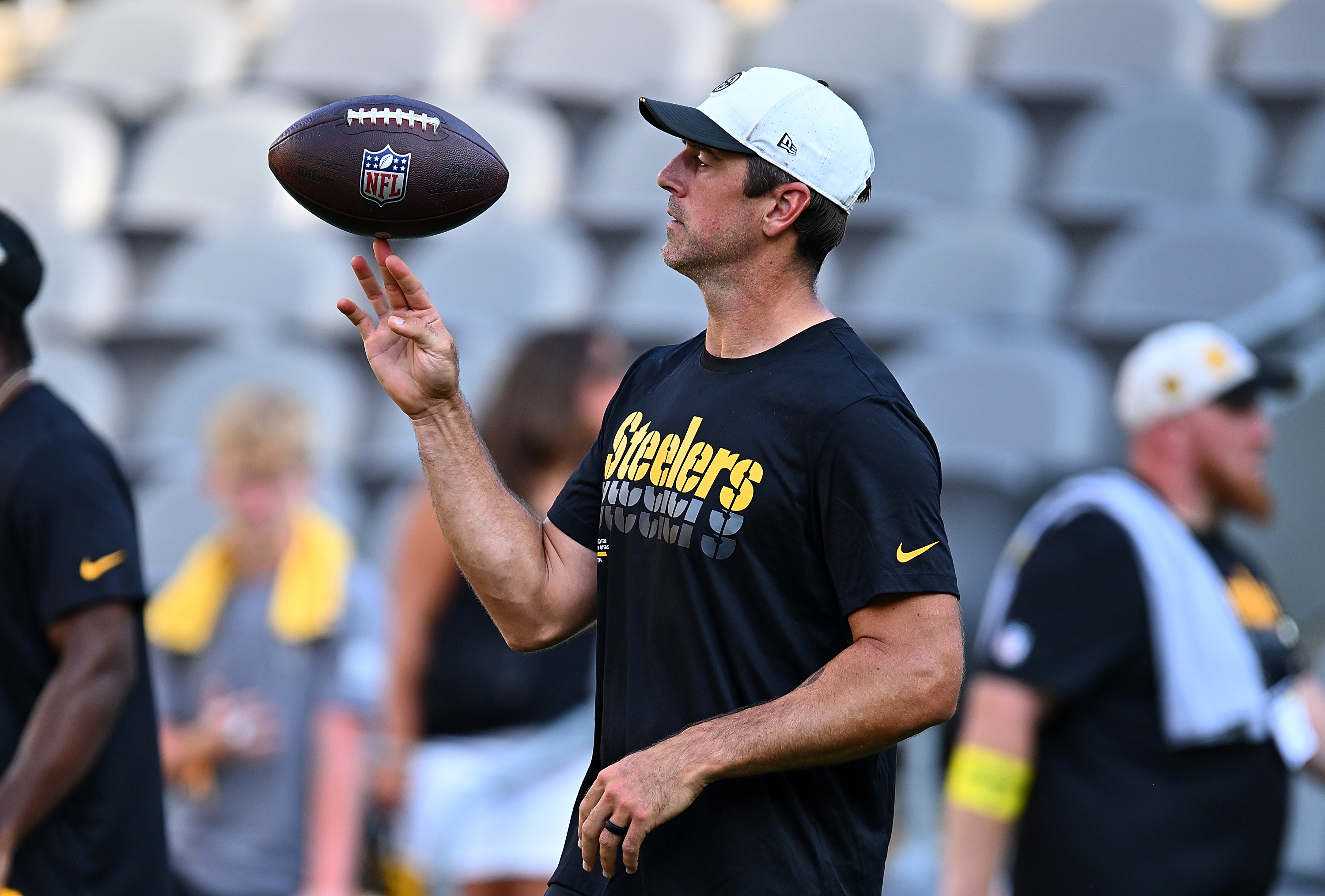 Steelers QB Aaron Rodgers Drops Honest Words on Packers - Newsweek