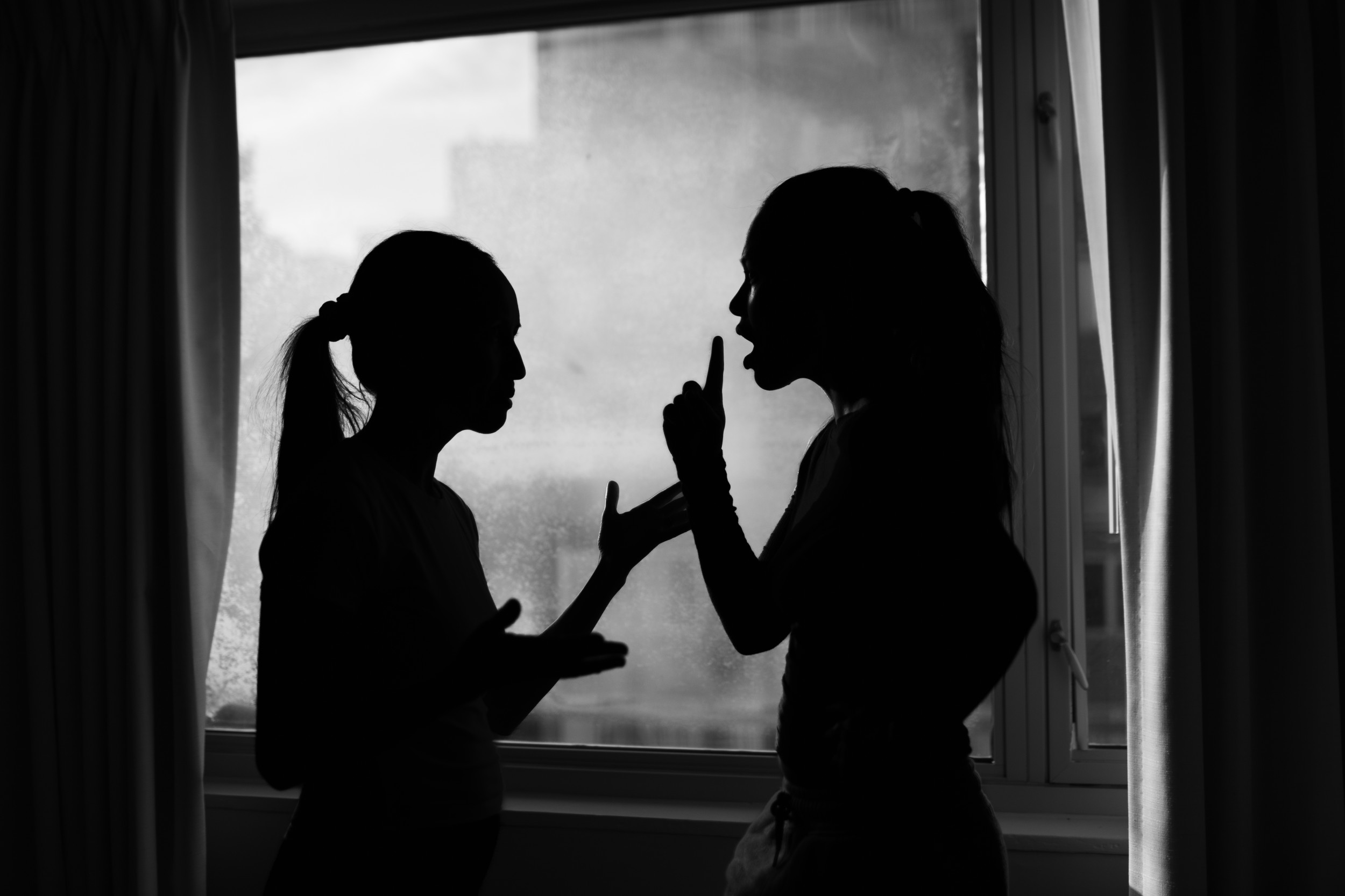 Gen Z Woman Quits 'Free' Babysitting for Millennial Sister, Internet Agrees - Newsweek