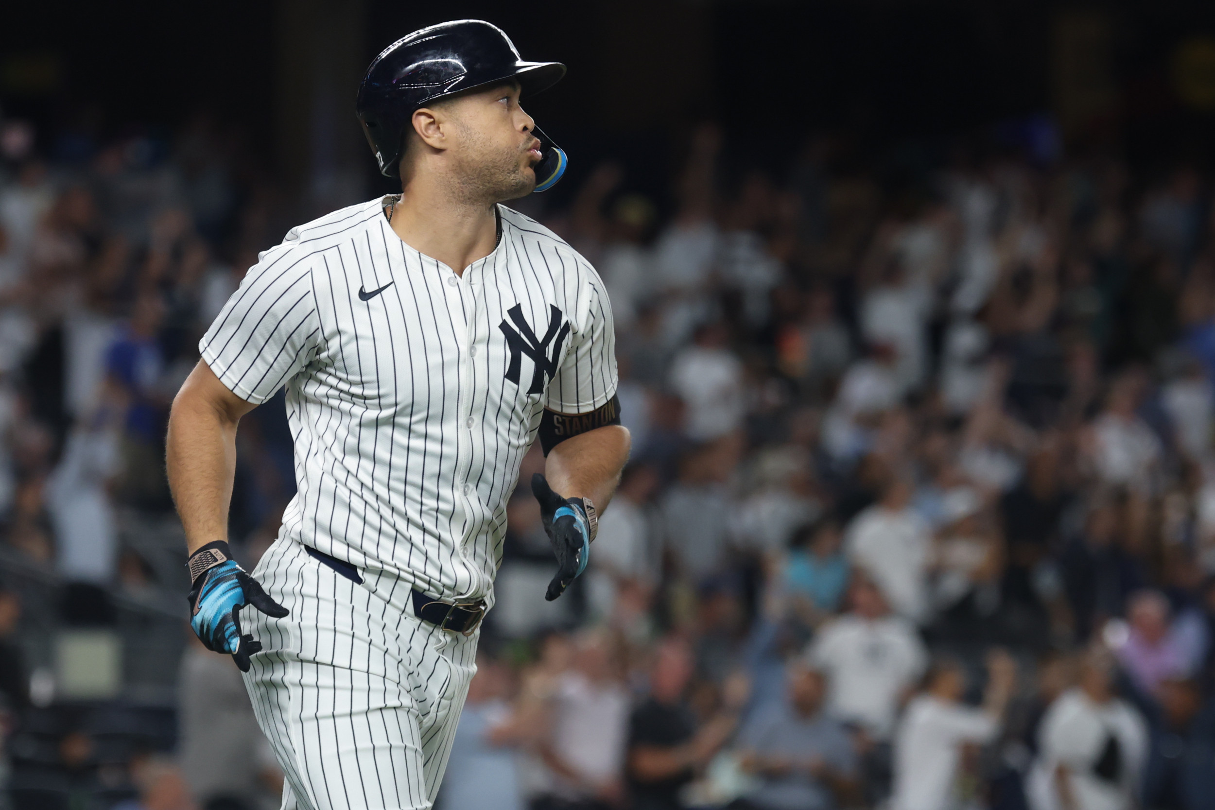 Yankees' Cody Bellinger Has 2 Words for Giancarlo Stanton MVP Chatter - Newsweek