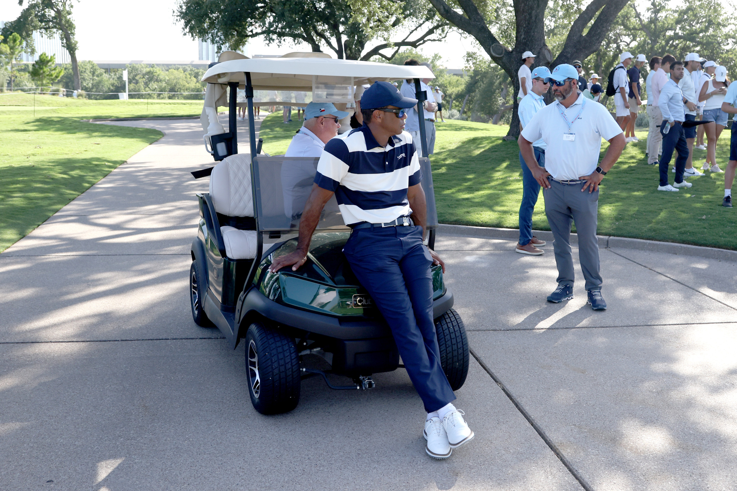Tiger Woods Returns to Golf Spotlight, But Not Everyone Convinced He's ...