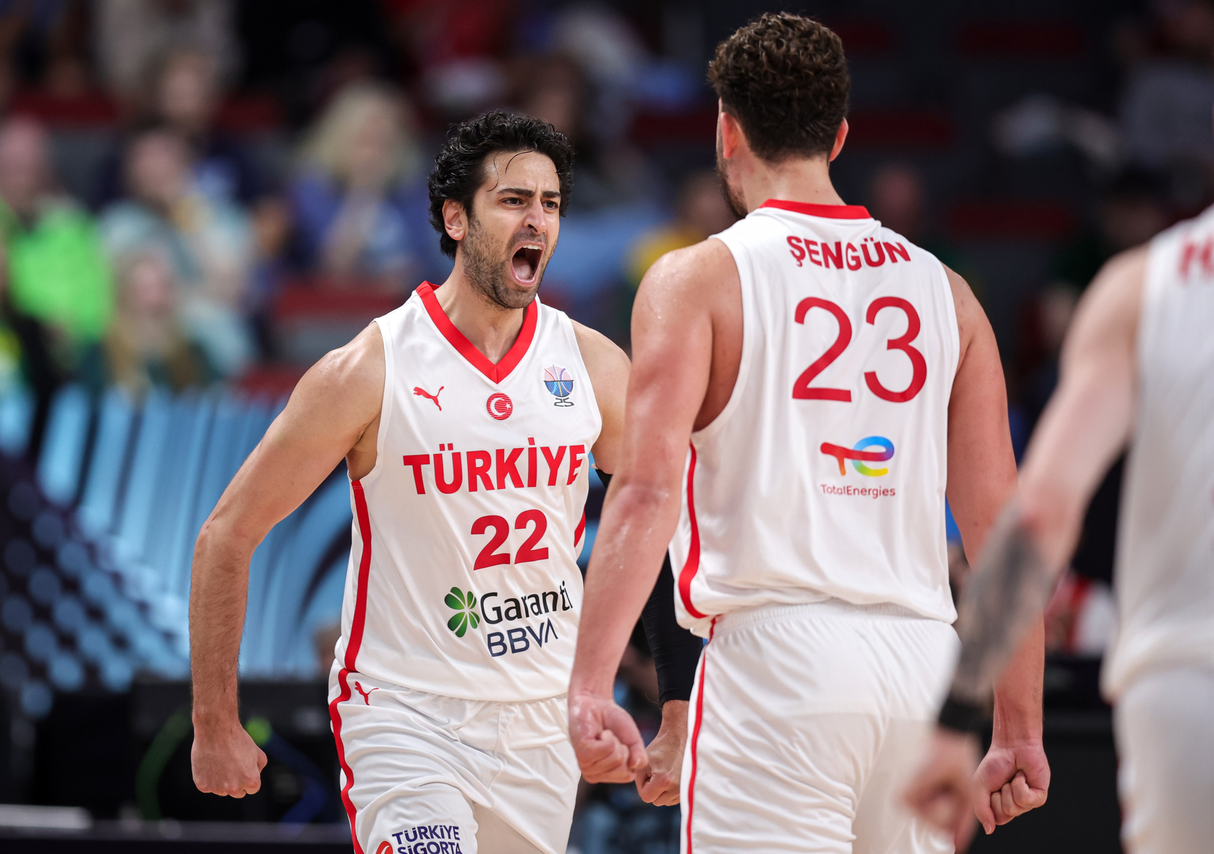 Former 76ers Guard Takes Major Shot at Joel Embiid - Newsweek