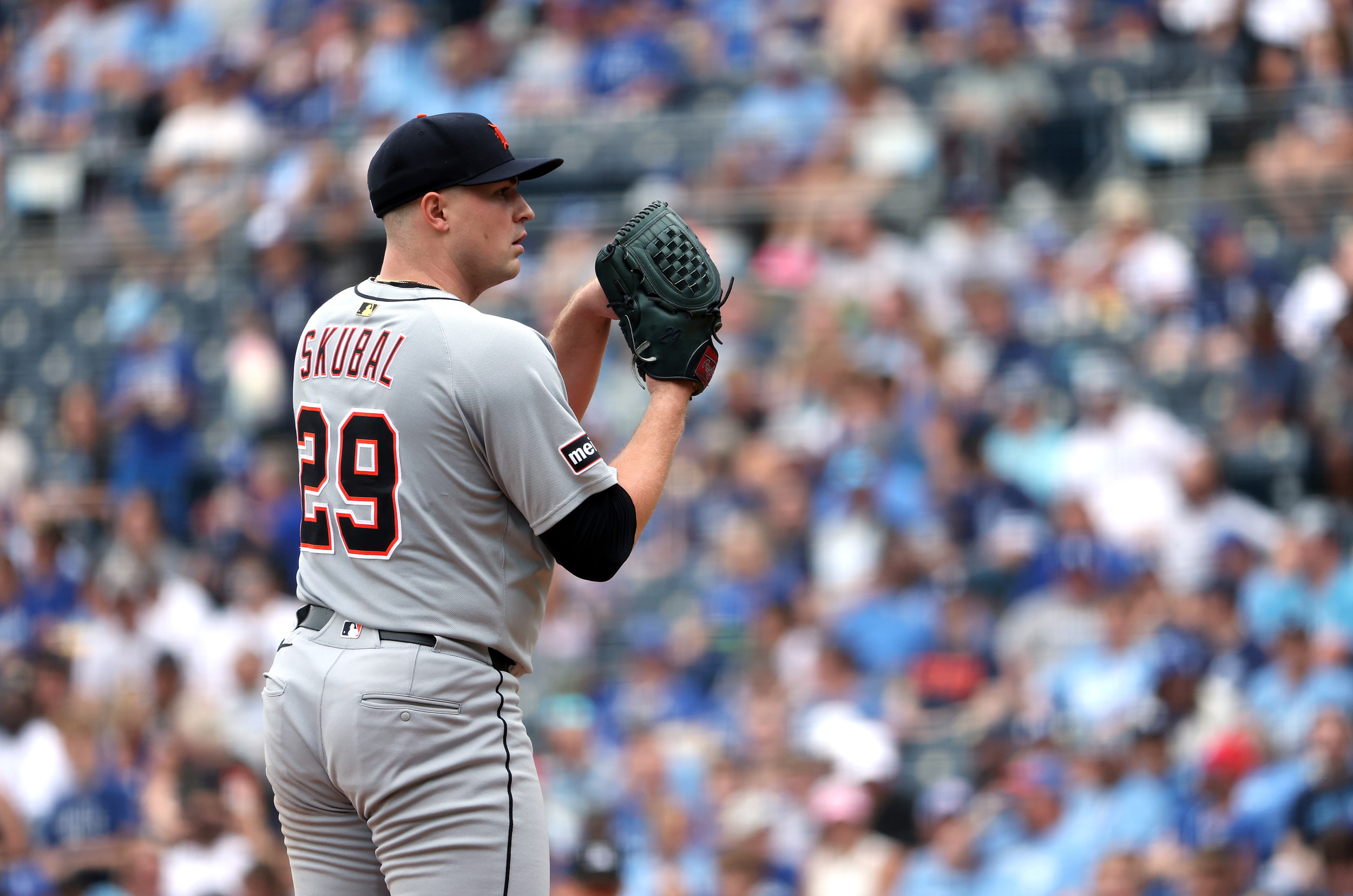 Detroit Tigers' Tarik Skubal Avoids Major Injury, Expected to Start vs ...