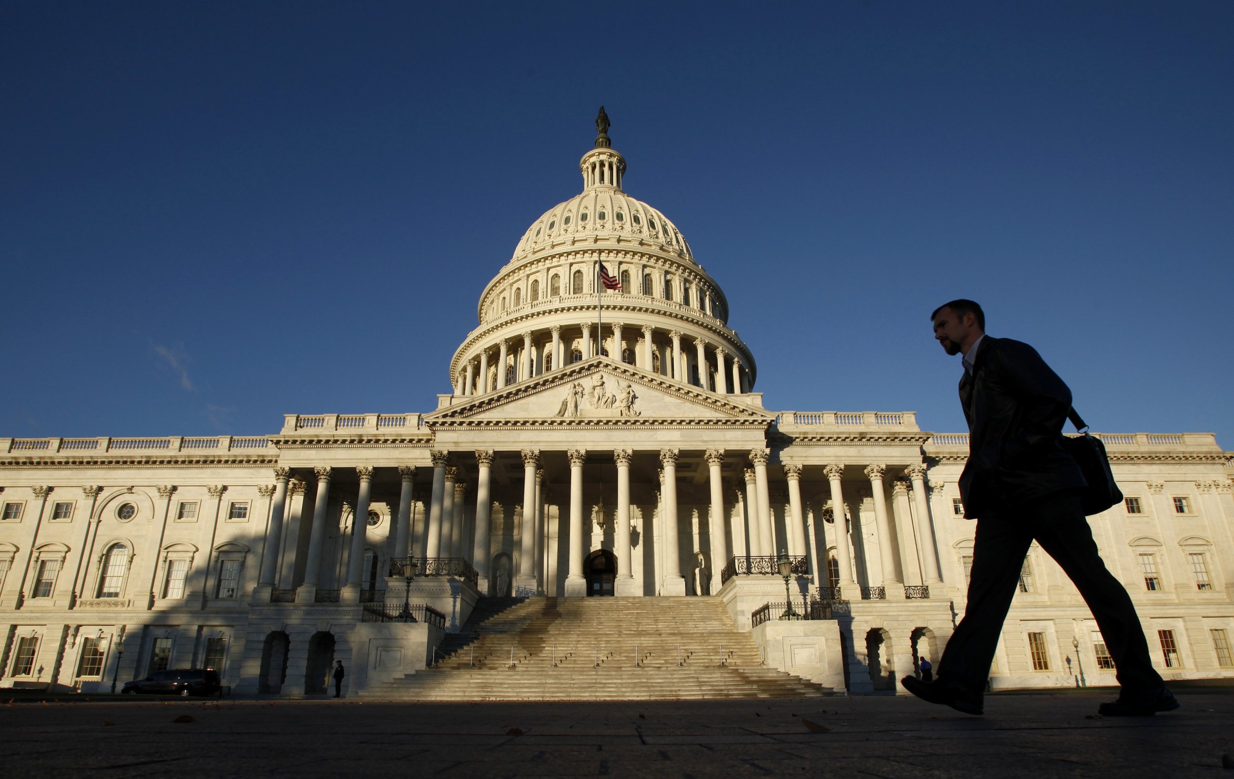 Republicans Expect Gains, But Many Races Close in U.S. Midterms - Newsweek