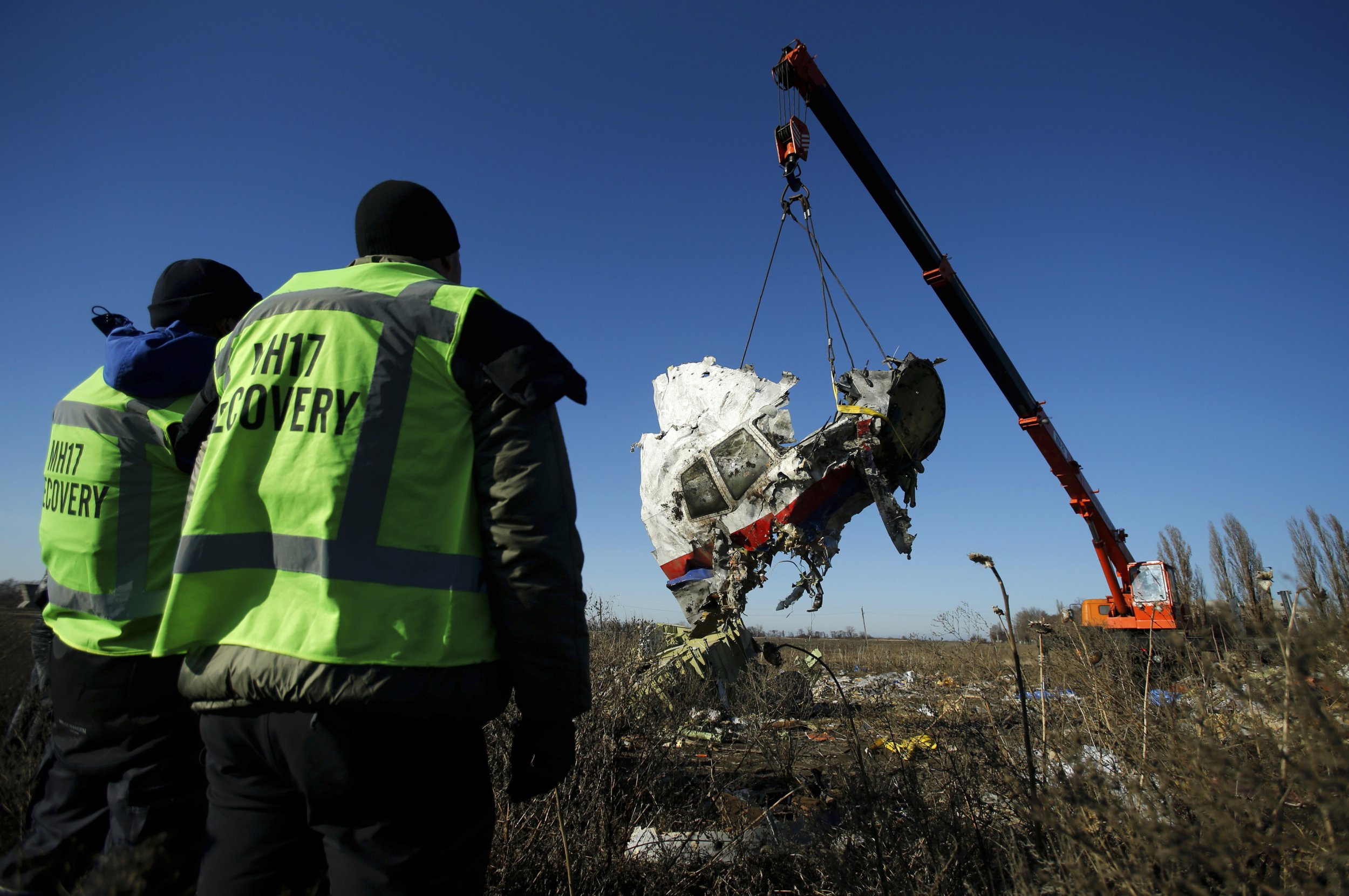 MH17 Wreckage To Be Reassembled In Netherlands For Investigation