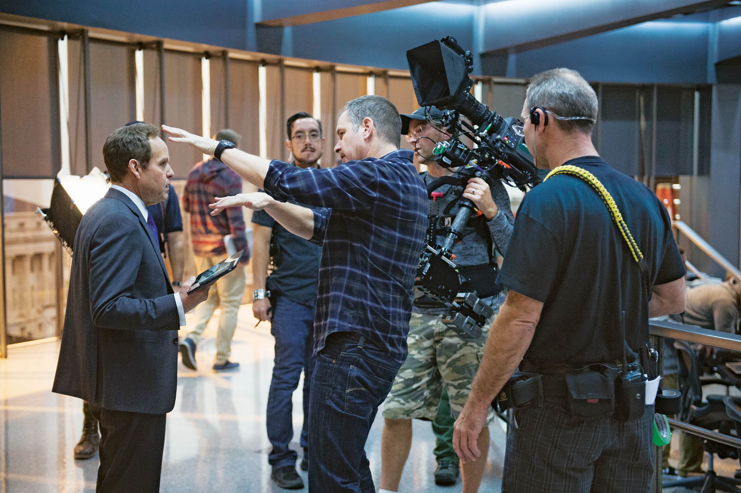 CSI Reboots Its Franchise With Cybercrime Show - Newsweek