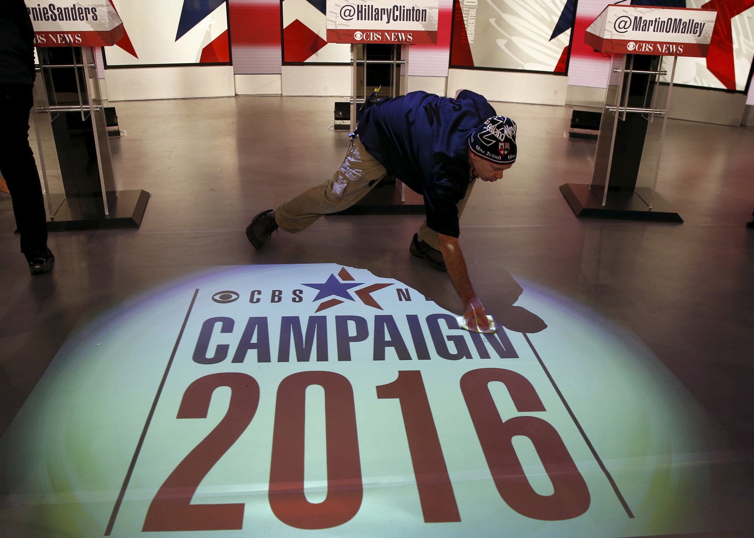 Watch The Democratic Debate Here Newsweek