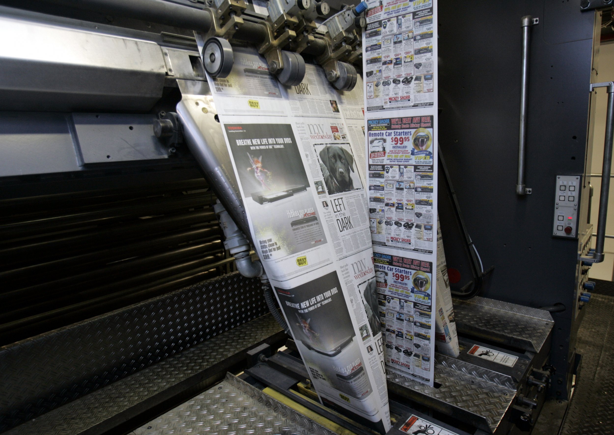 Don't Give Hard-Copy Newspapers the Last Rites Just Yet - Newsweek