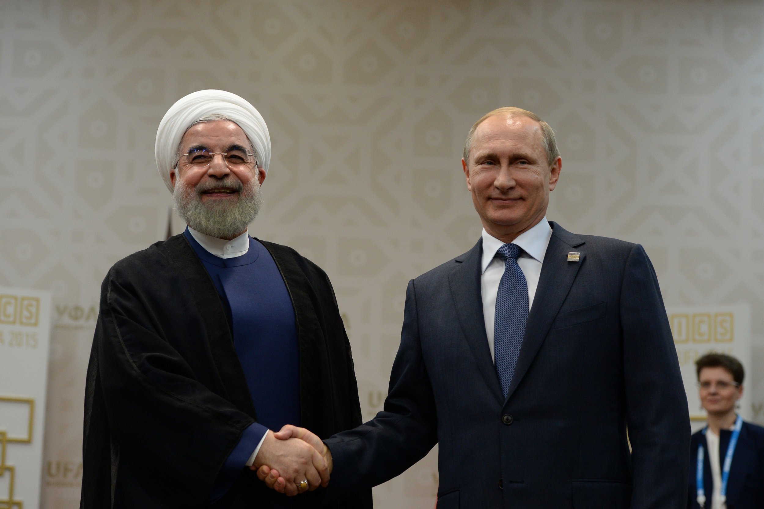 Russia and Iran in Talks Over Arms Deal Worth $10 Billion - Newsweek Russia and Iran in Talks Over Arms Deal Worth $10 Billion - Newsweek