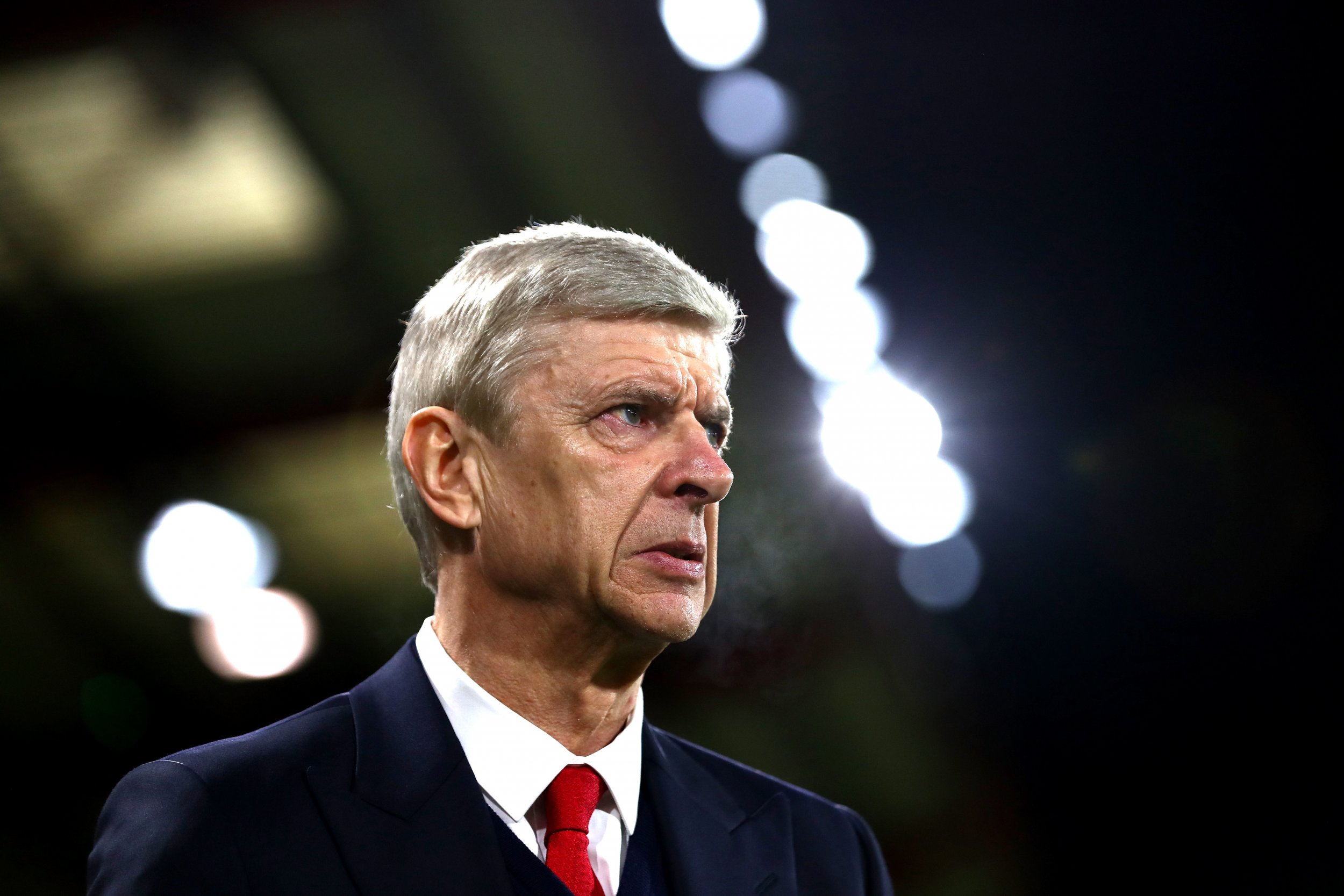 Arsene Wenger Considers Ousting Star Arsenal Defender - Newsweek