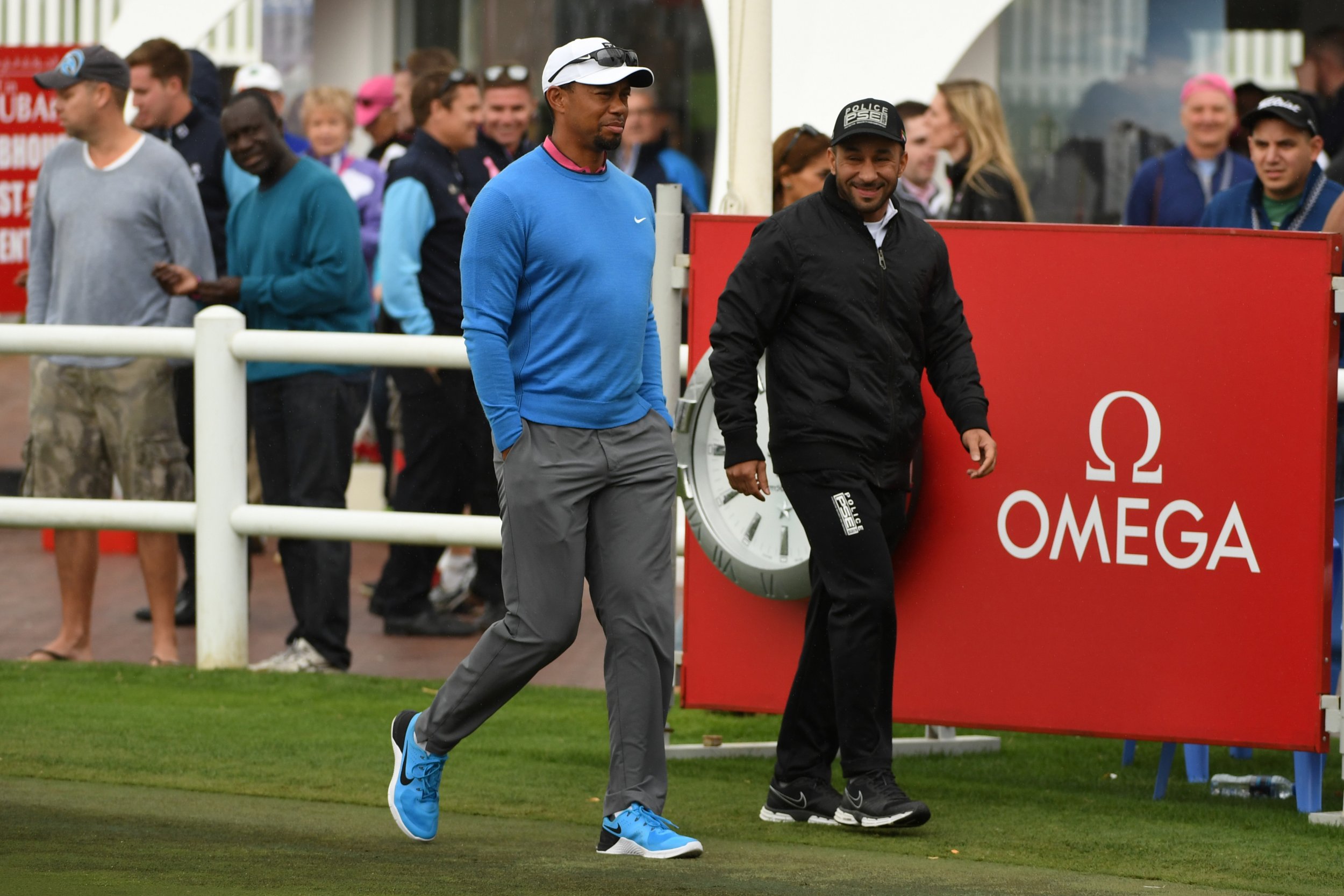 Tiger Woods Struggles for Balance in New Police Footage of DUI Arrest ...